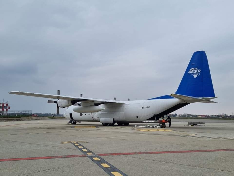 Bar Aviation Airlifts 18 Rhinos From South Africa To Congo On A ...
