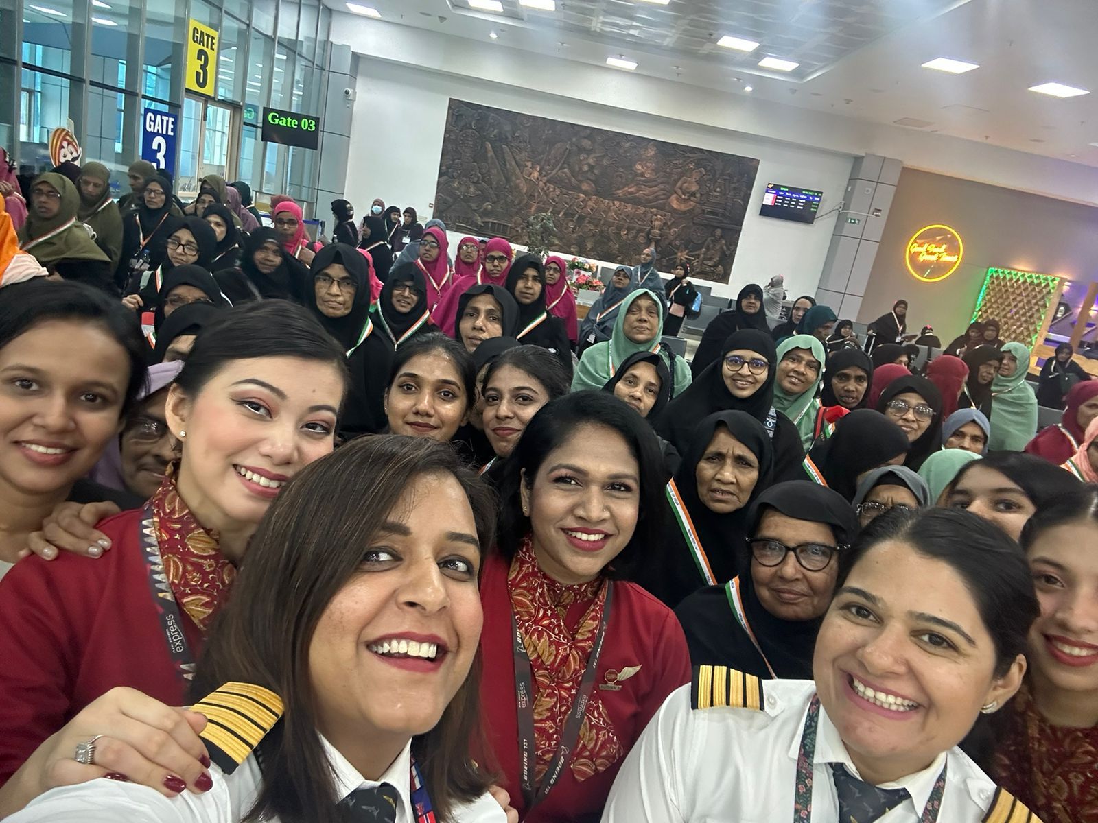 Air India Express Operates An All-Women Hajj Flight – In Every Sense