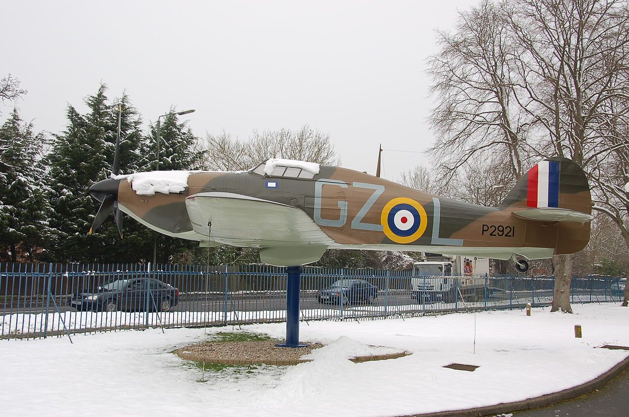 Gate Guardians At Military Air Bases: What Are They & Why Are They ...