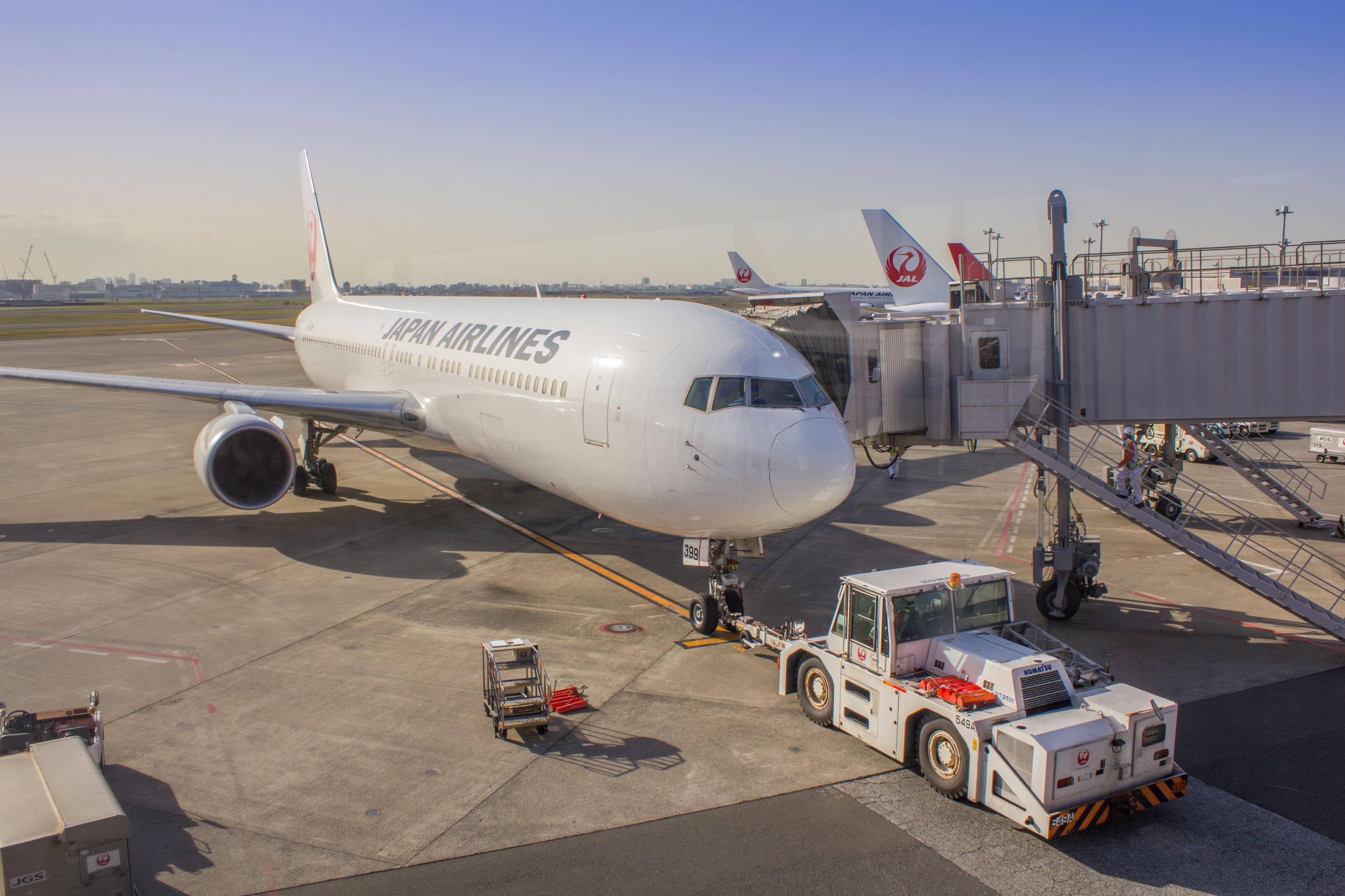 A Comprehensive Guide To Airport Ground Handling