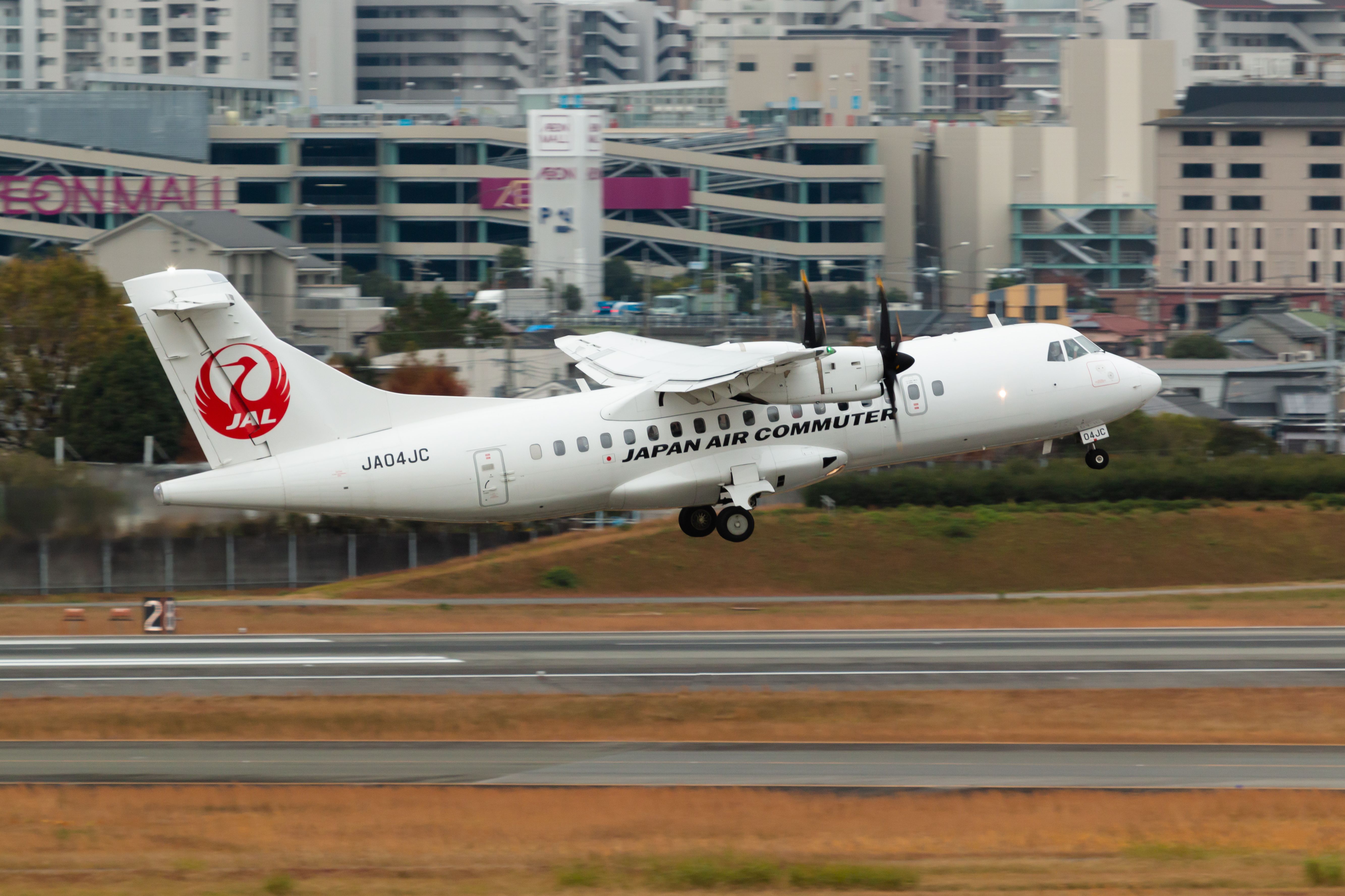 Which Passenger Planes Have The Shortest Takeoff Distance?