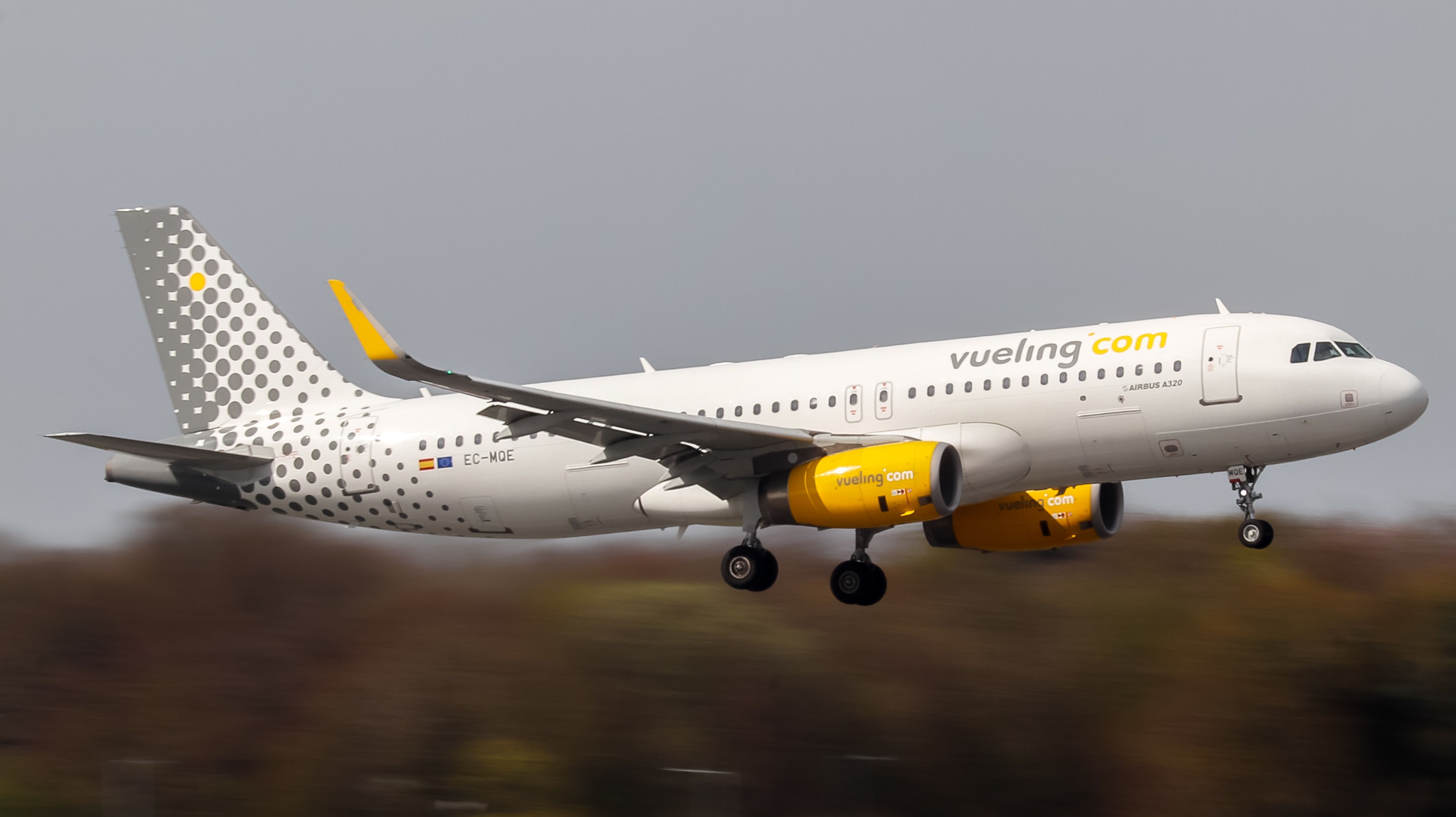 How Increased Aircraft Utilization Helps Vueling's De-Seasonalization ...