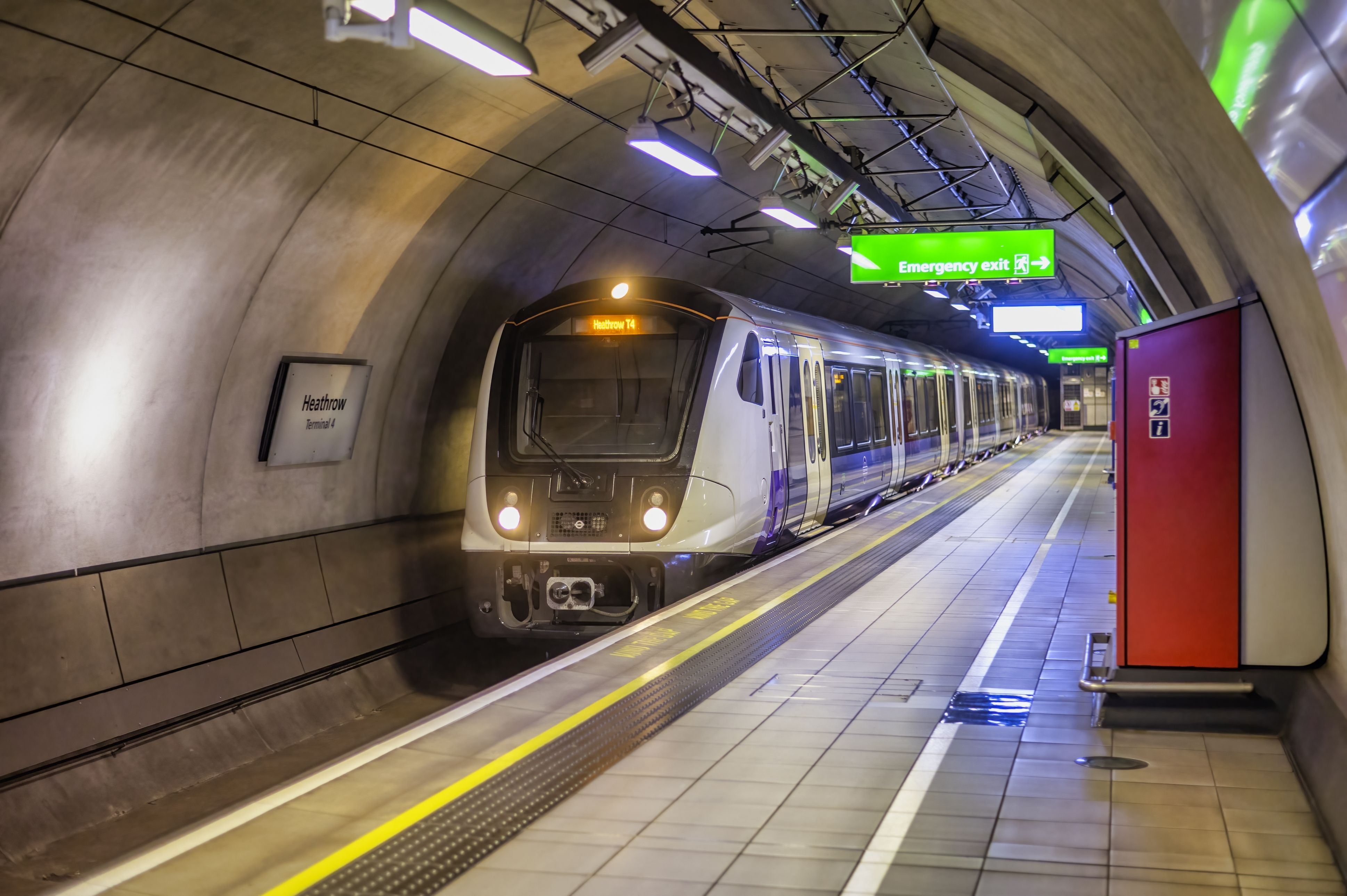 The Options For Traveling From Heathrow To Central London By Rail