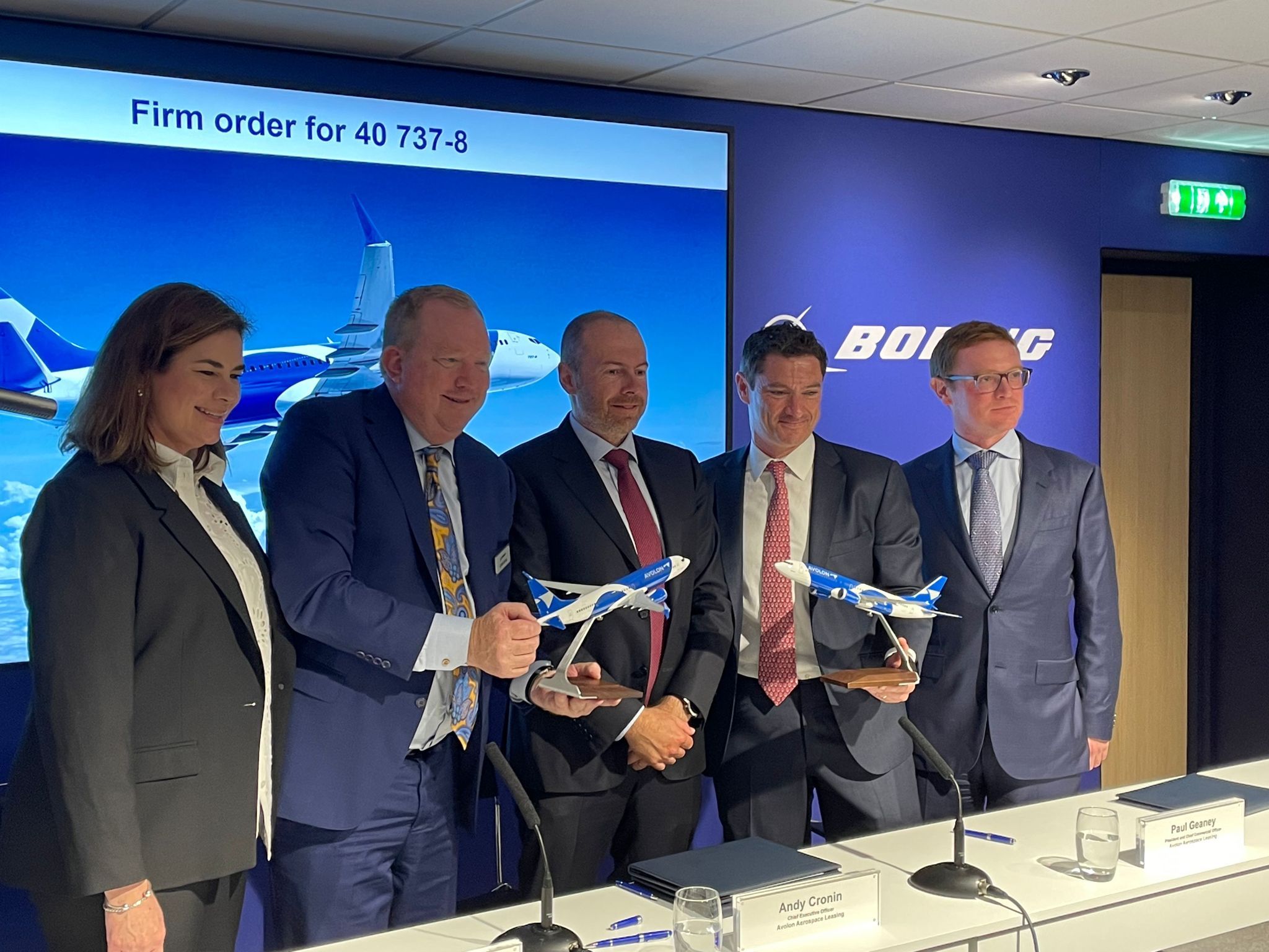 Avolon erzielt in Paris mit Bestellung von 40 737 MAX 8 einen Hattrick für Boeing