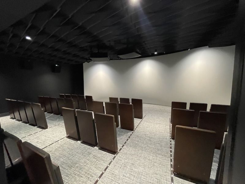 Leaked: First Photos Of Northern Pacific Airways' Navigators Club ...