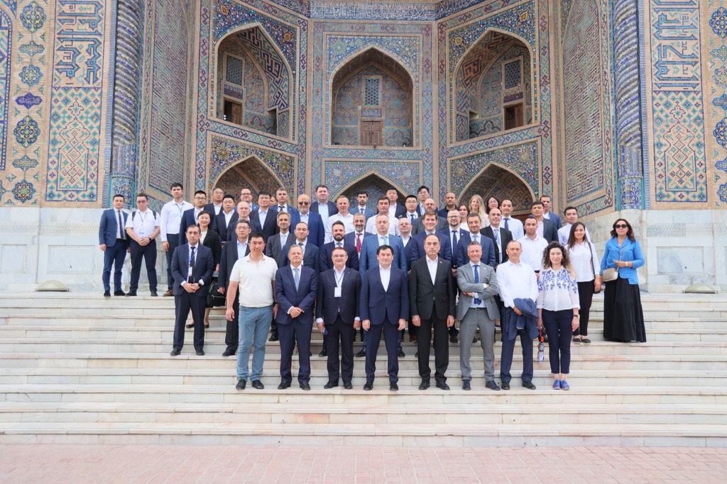 Embraer Showcases E195-E2 Hot And High Performance In Uzbekistan