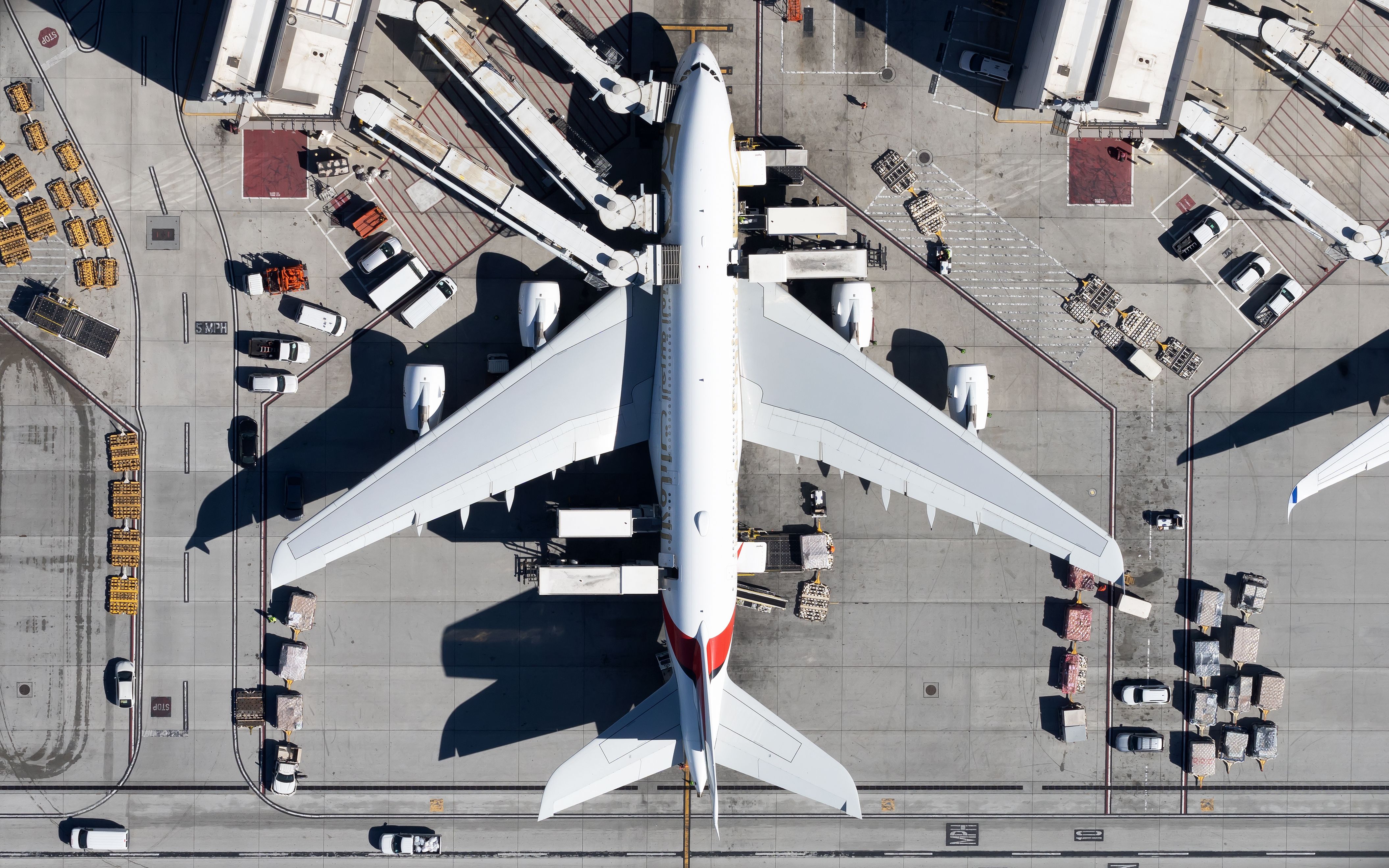 Airbus To Repair A380s With Wing-Spar Cracking