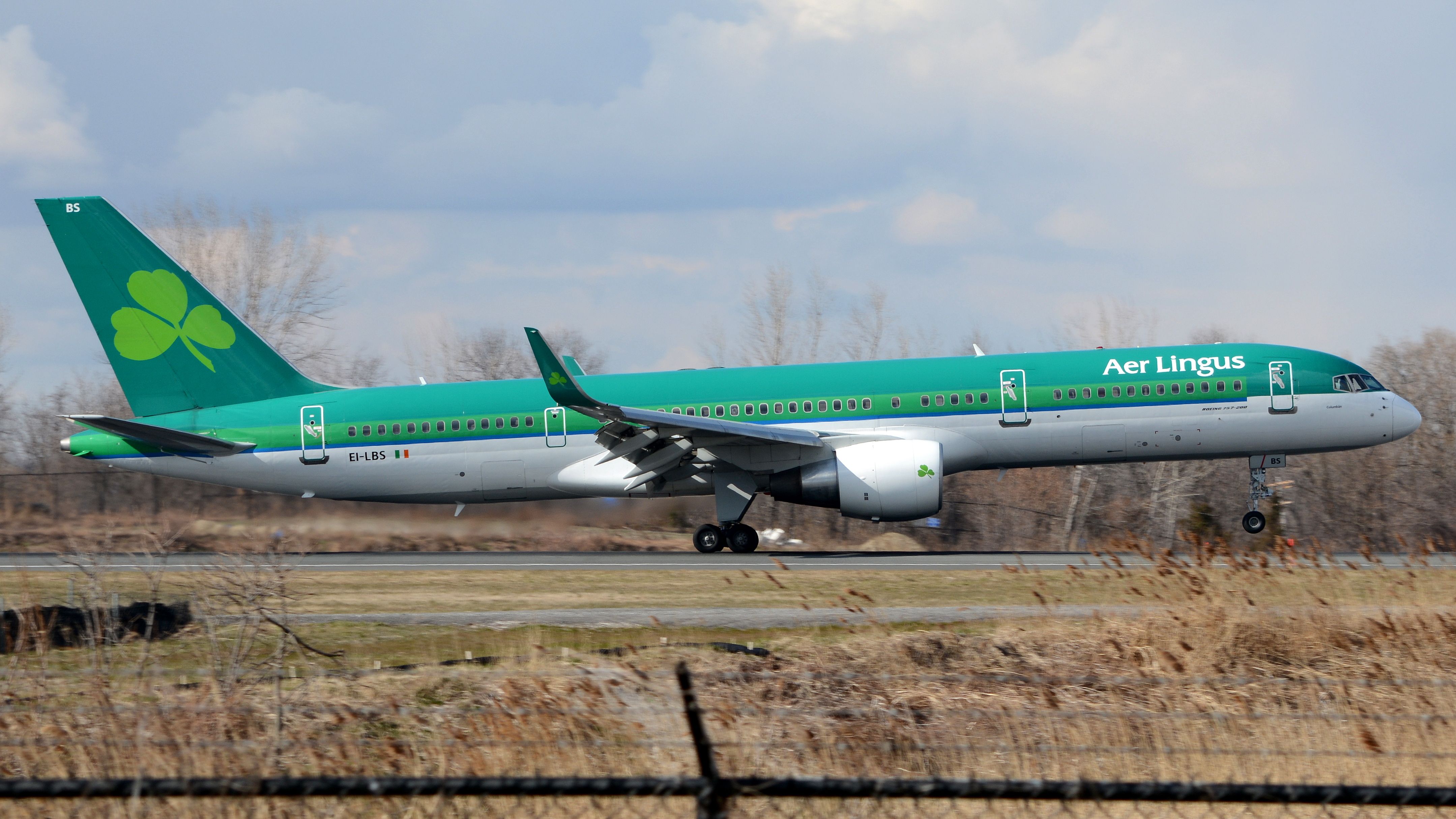 Extra Capacity: Examining Aer Lingus' Relationship With The Boeing 757