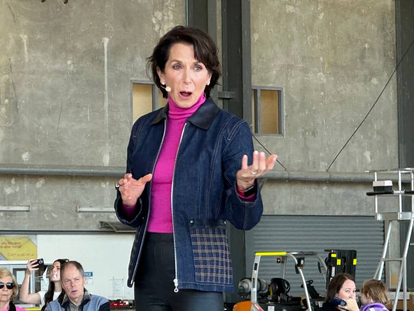 First Reveal: Virgin Australia Showcases New Boeing 737 MAX 8