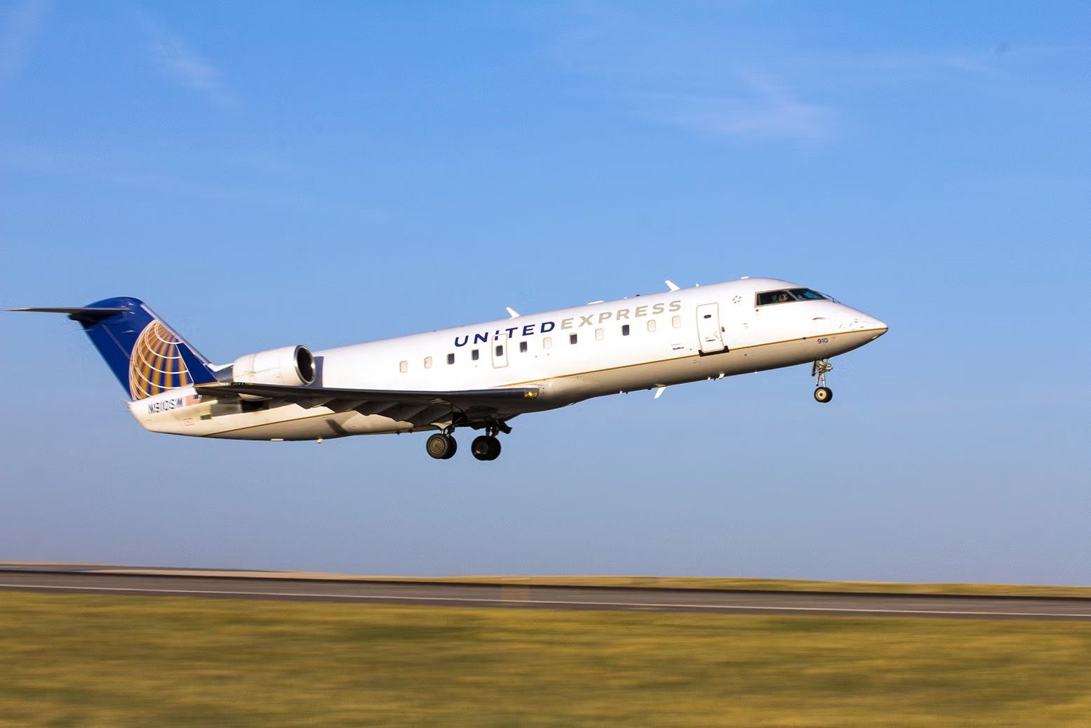 What Do United Express' Operations Look Like At Each Of The Airline's Hubs?
