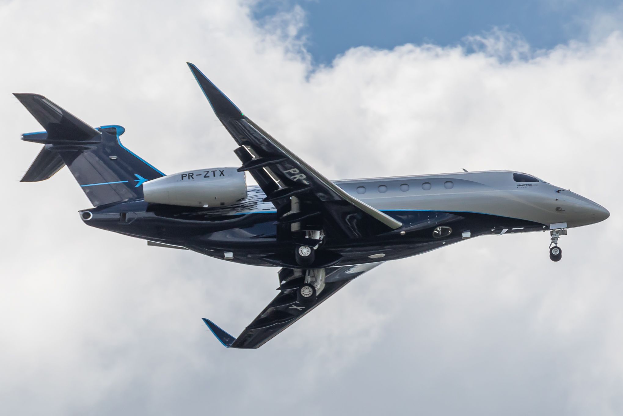 Embraer Executive Jets Showdown: Praetor 500 Vs 600