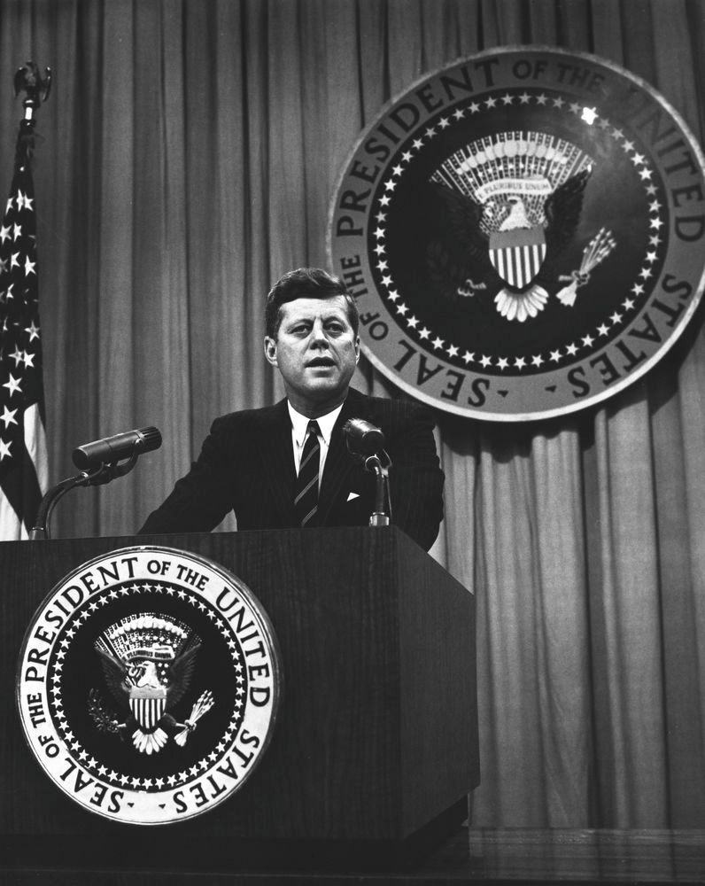 What Are Federal Air Marshals & Which Flights Do They Travel On?