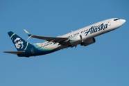 Alaska Airlines Boeing 737 800 Damaged On Landing At John Wayne Airport