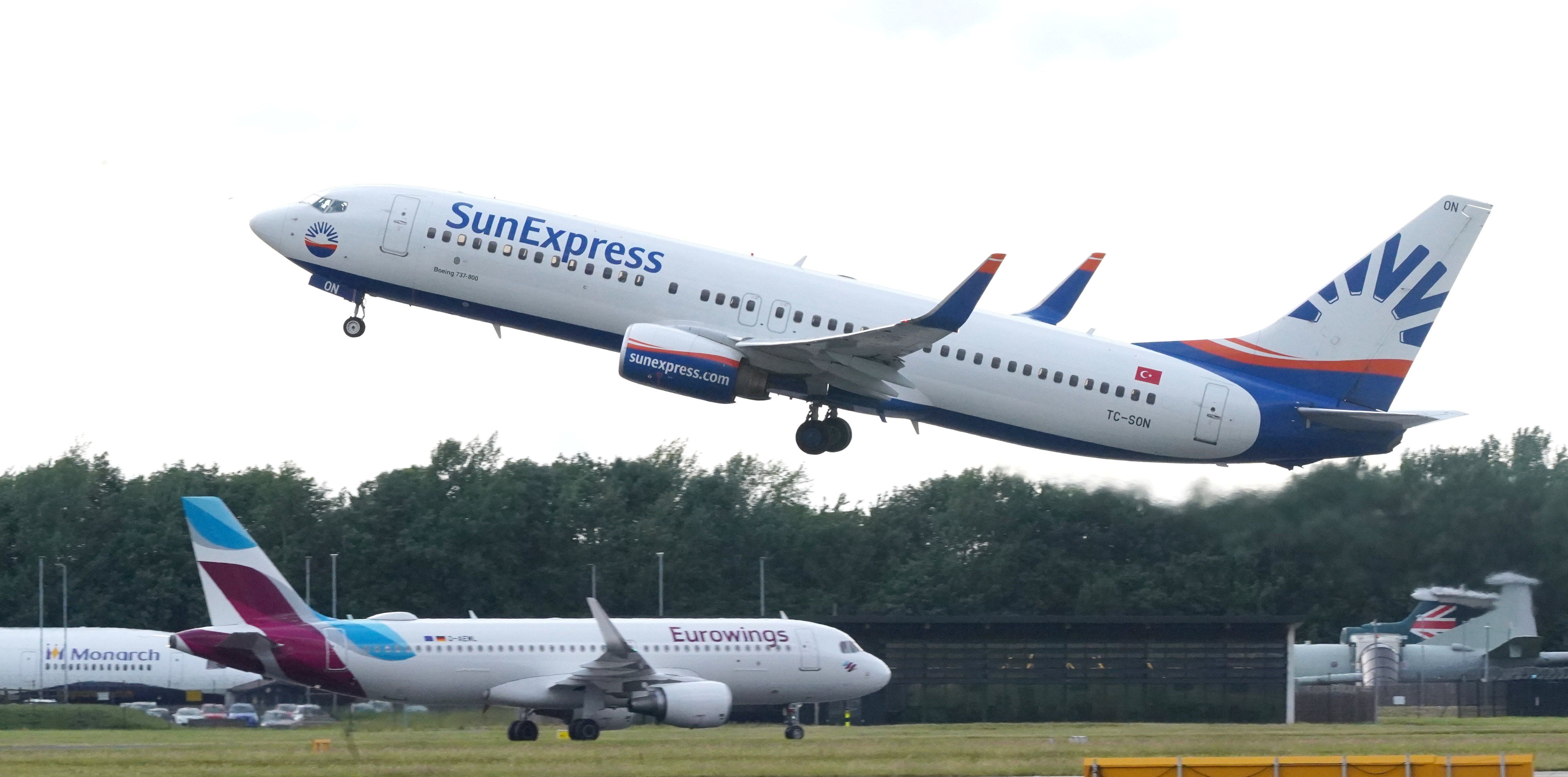 How Reliable Is The Boeing 737 Compared To The Airbus A320 Family?