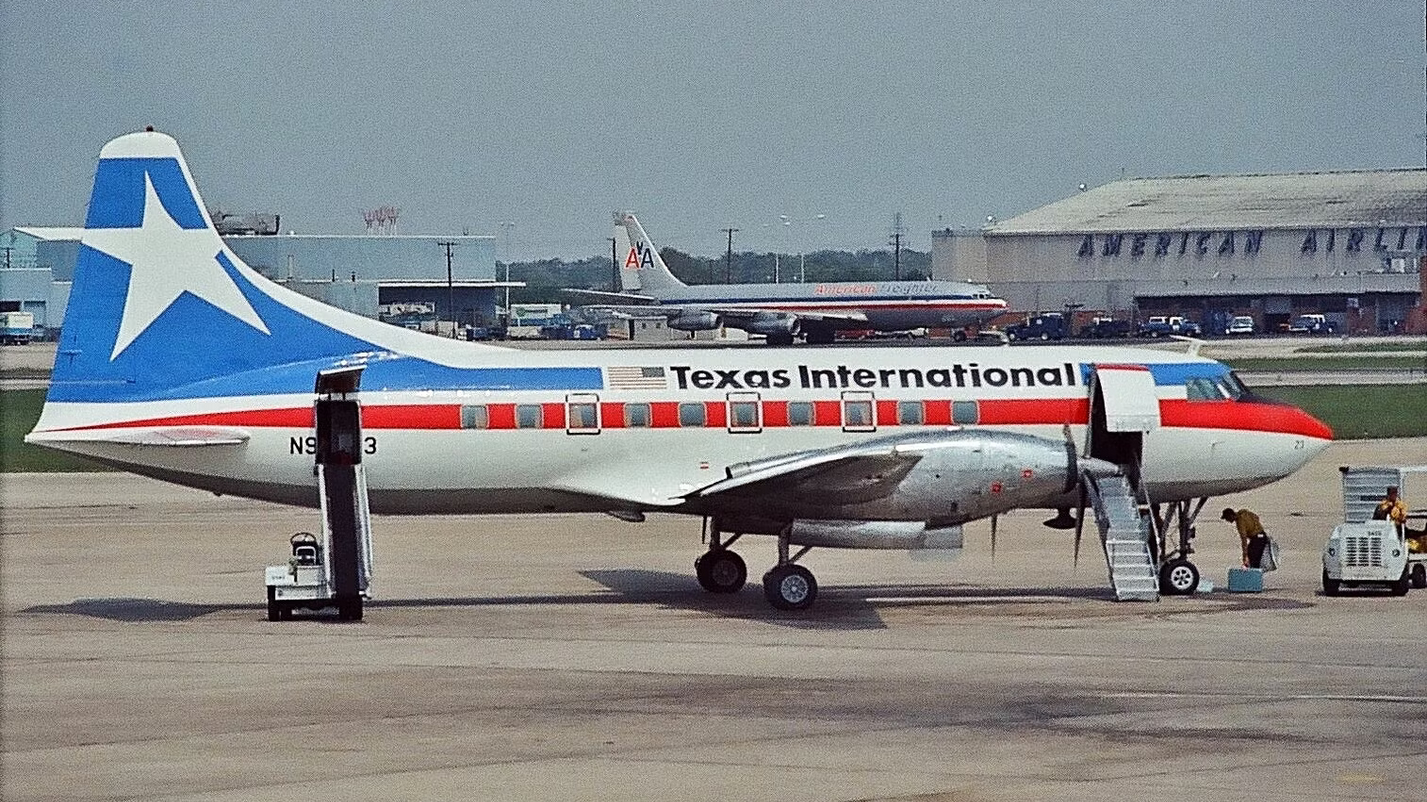 Dazzling: 5 Colorful US Airline Liveries From Years Gone By