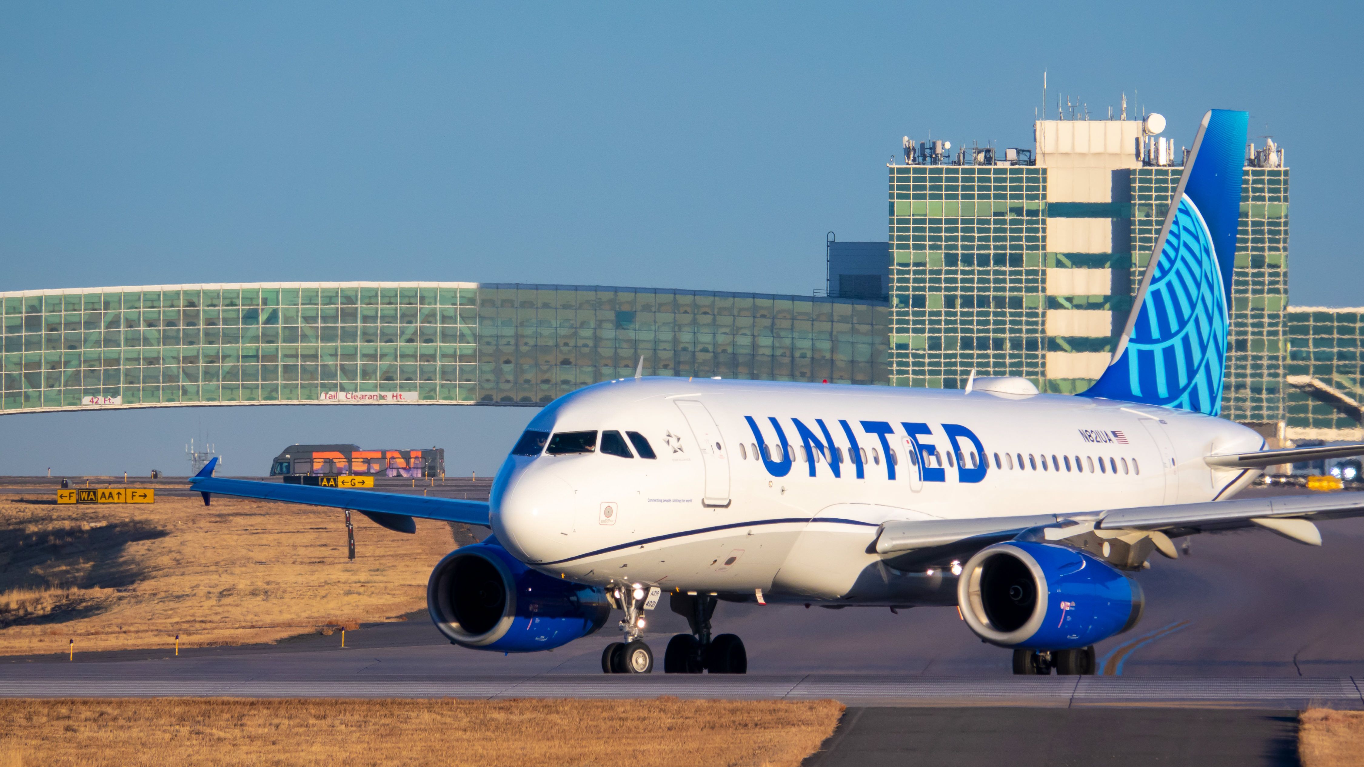 Top 5: The Longest Airport Concourse Treks In The US