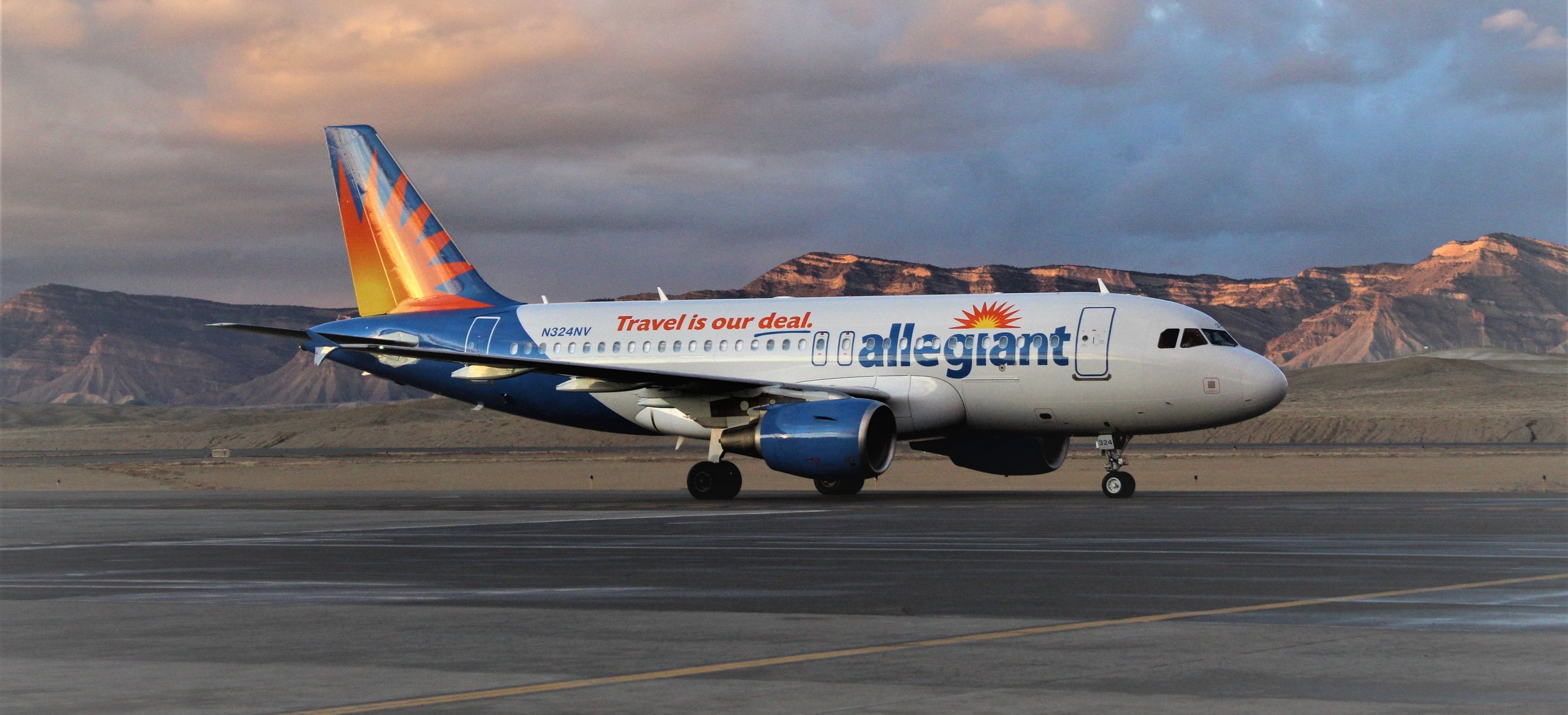 Commercial Aviation In Colorado: A 5-Step Overview