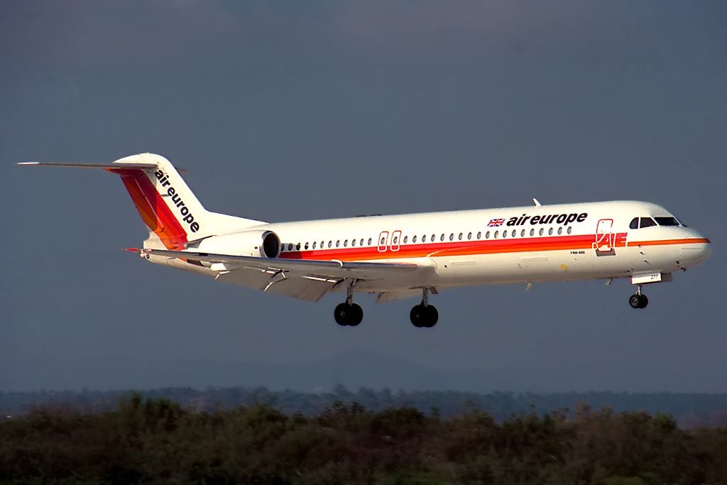 Which Aircraft Types Did The First Pan-European Carrier Air Europe Operate?