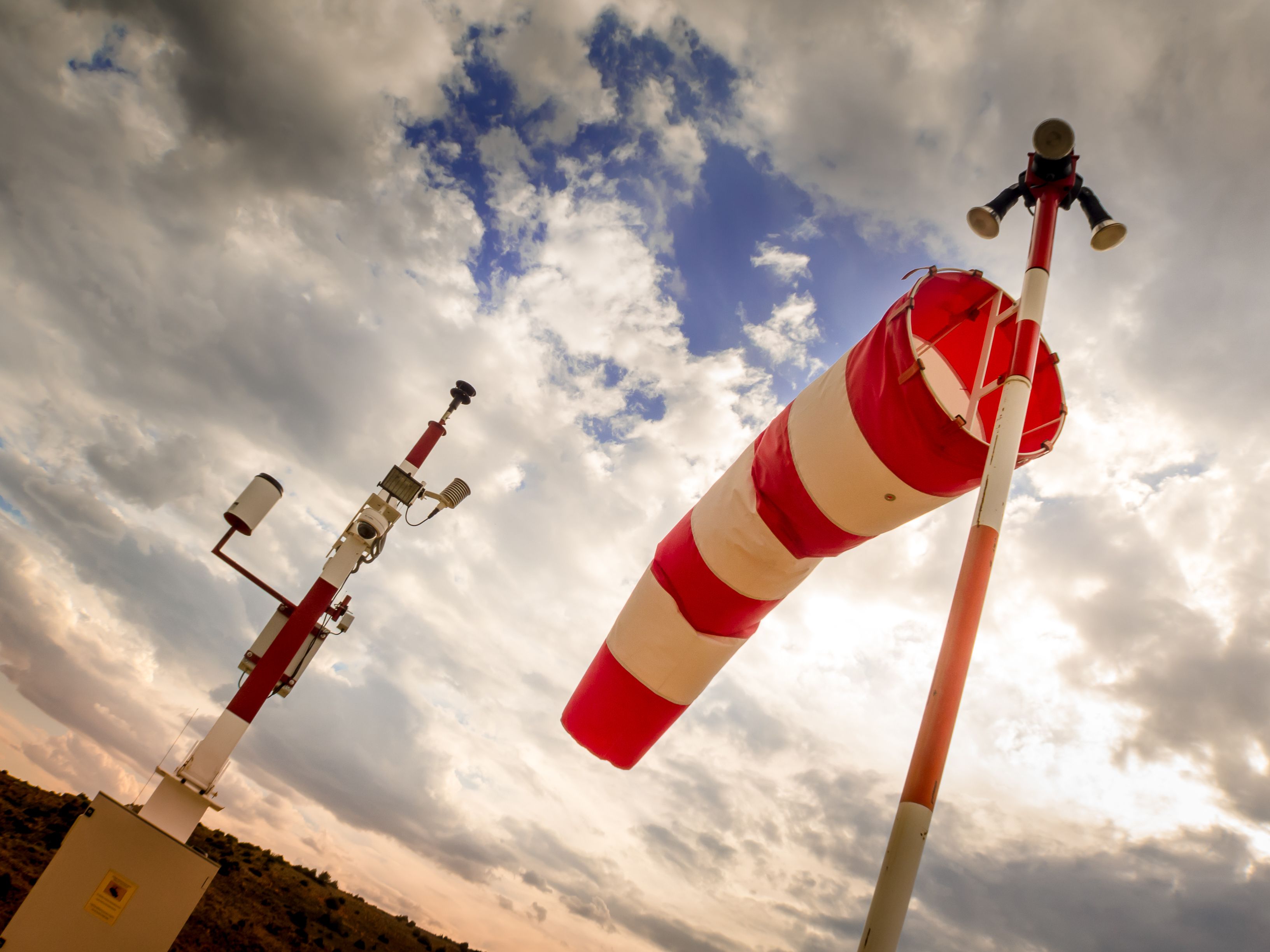 What Are METAR Weather Reports & Why Are They Useful For Pilots?