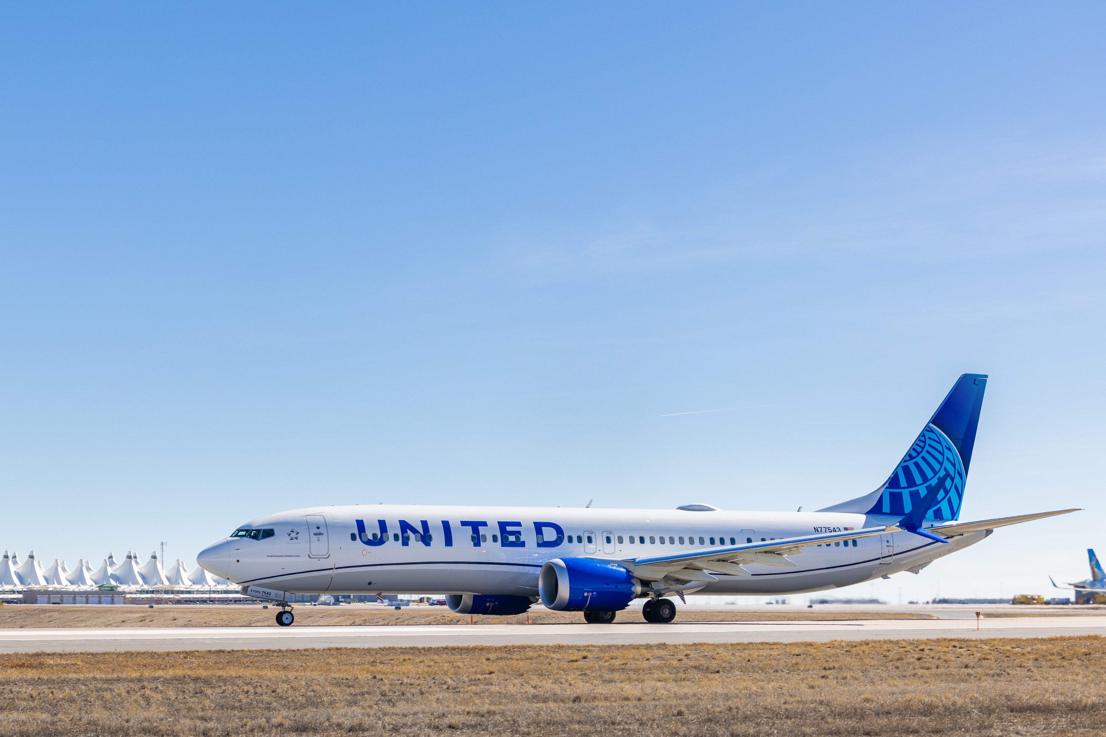 How United Airlines Is Integrating Bluetooth On Its Aircraft