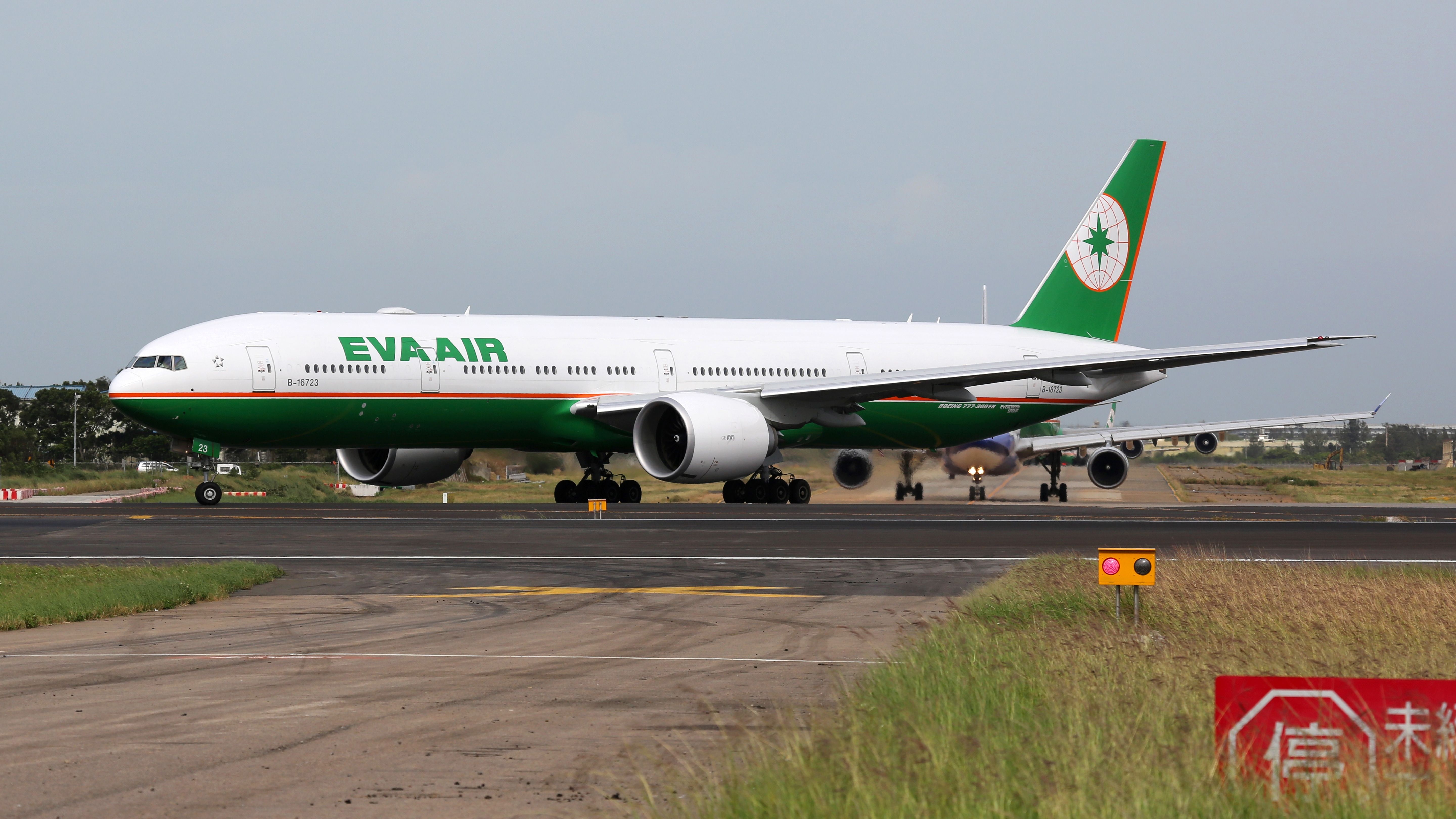 Justin Surette - Journalist Profile - Intelligent Relations