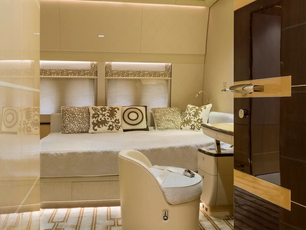 The Largest Private Jet In The World: A Look At The Boeing 747-8