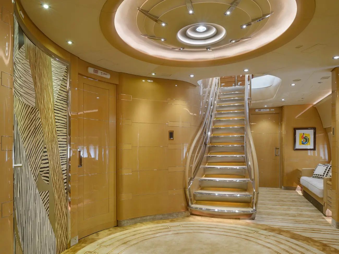 The Largest Private Jet In The World: A Look At The Boeing 747-8