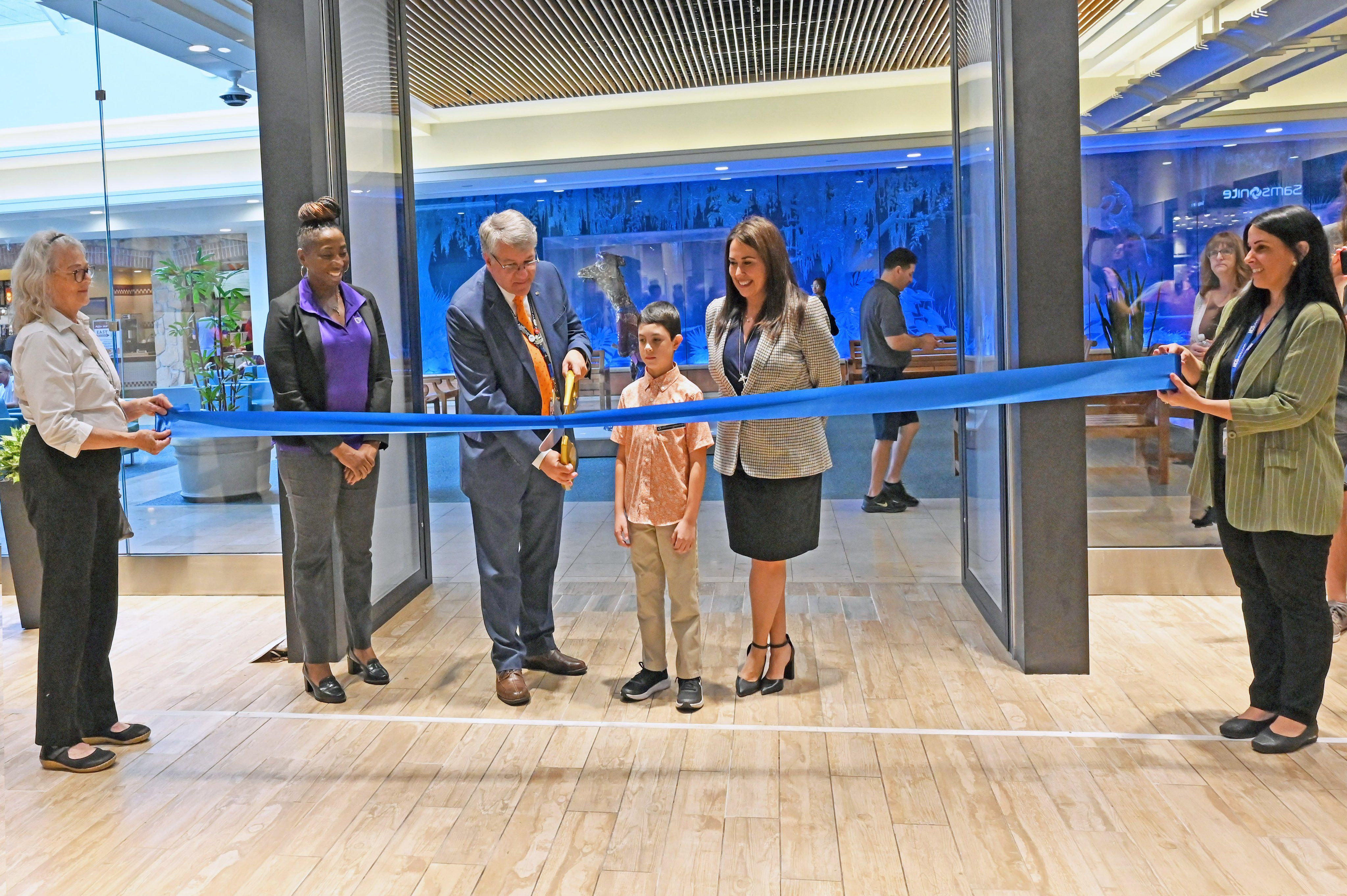 Orlando International Airport Opens First-Ever Plane Spotter Exhibit