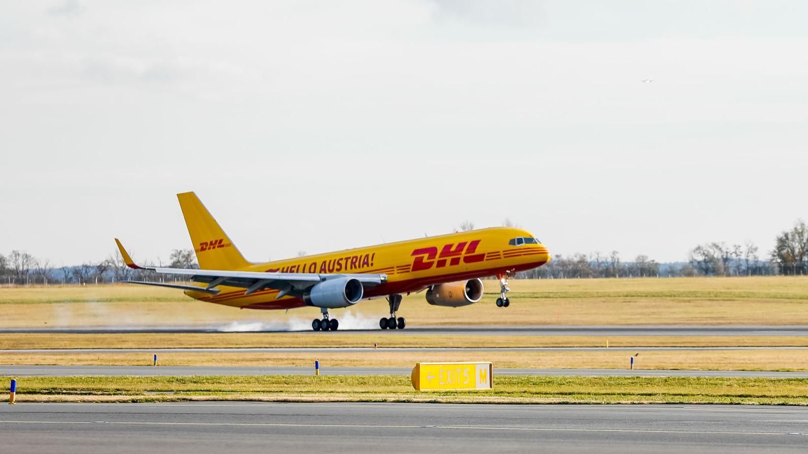 DHL Air Introduces Its 1st Boeing 767-300 Freighter