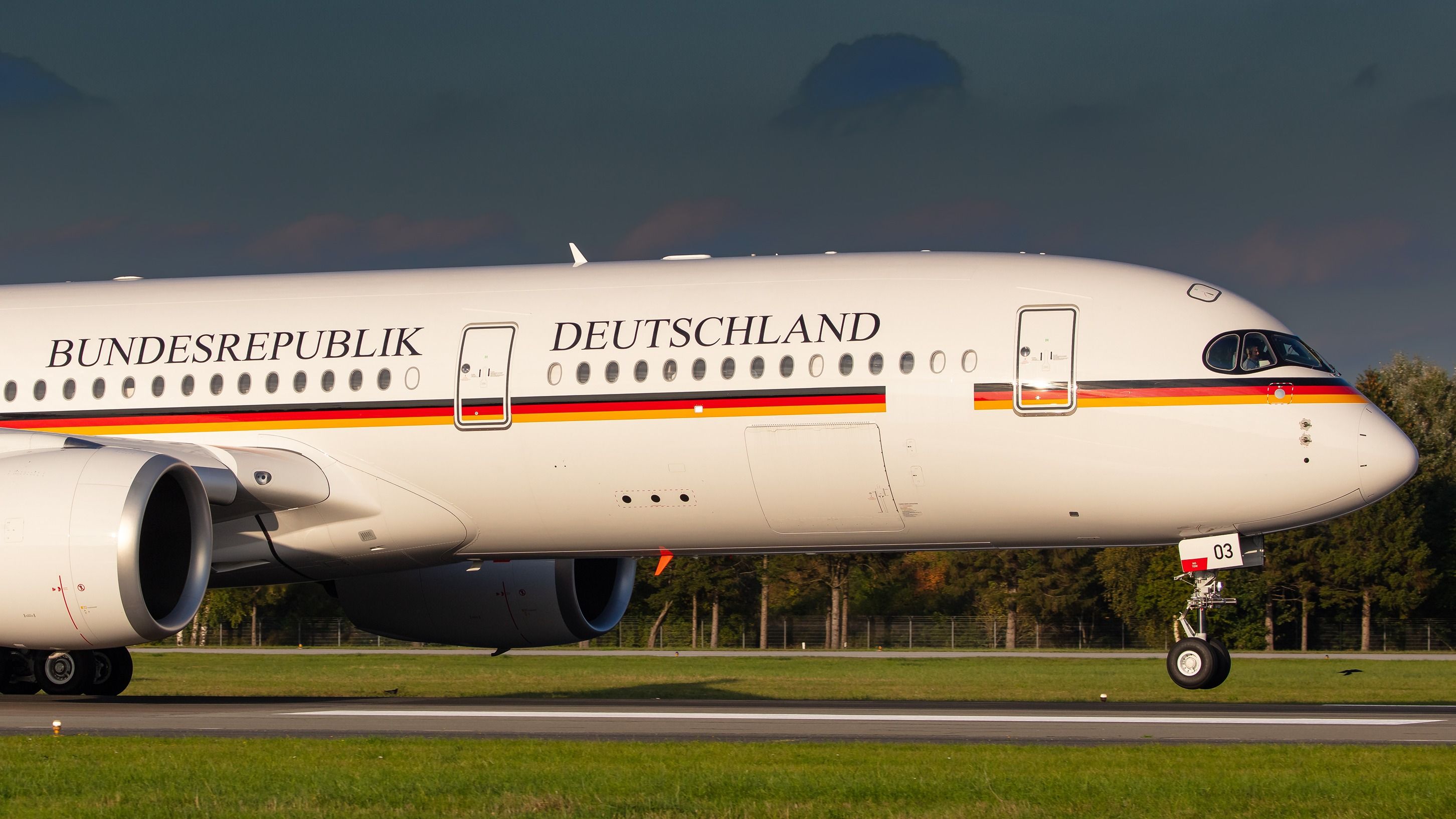 German Chancellor Scholz Evacuated From VIP Airbus A350 In Israel