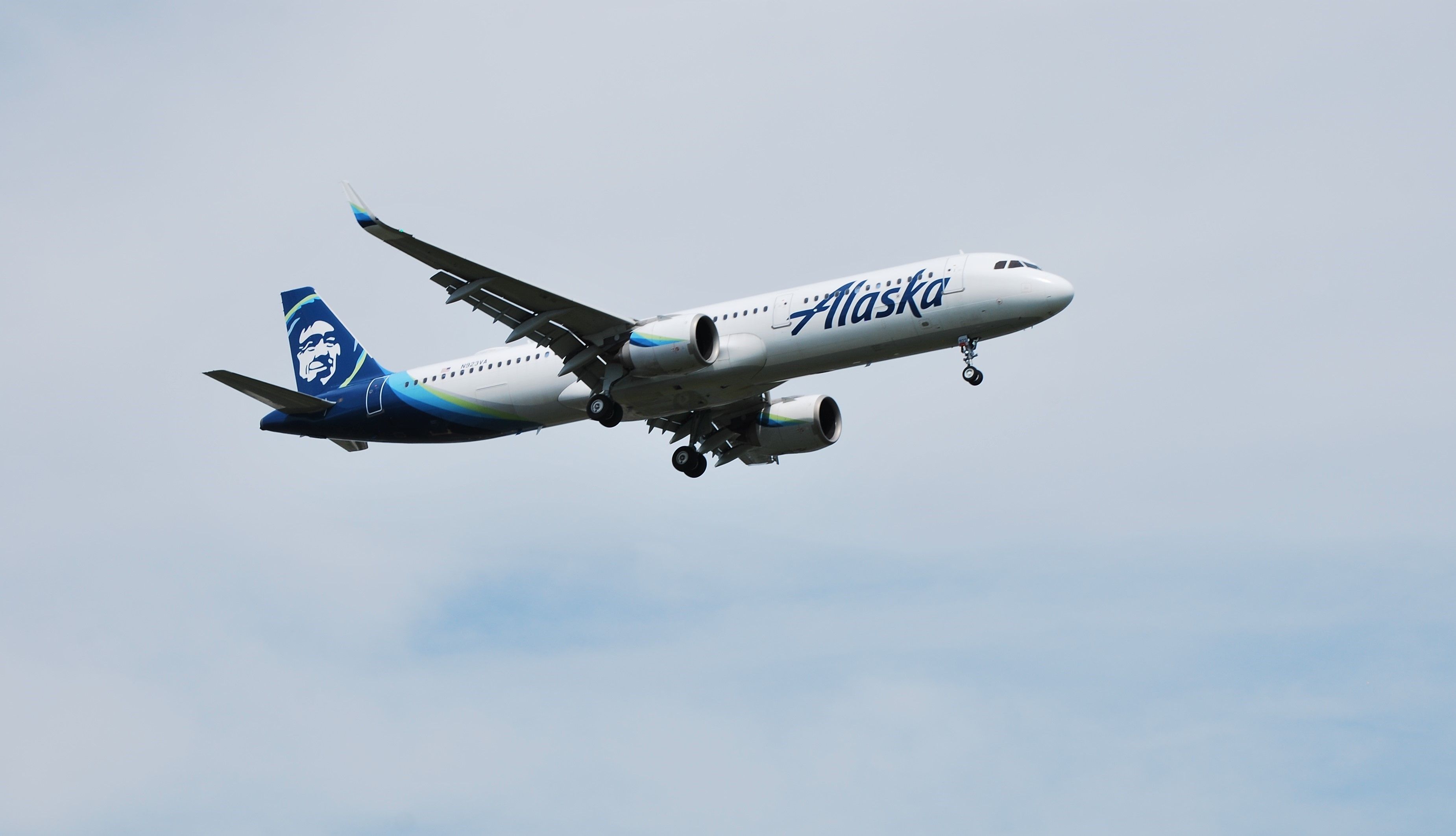 American Airlines To Purchase Ten Airbus A321neos From Alaska Airlines