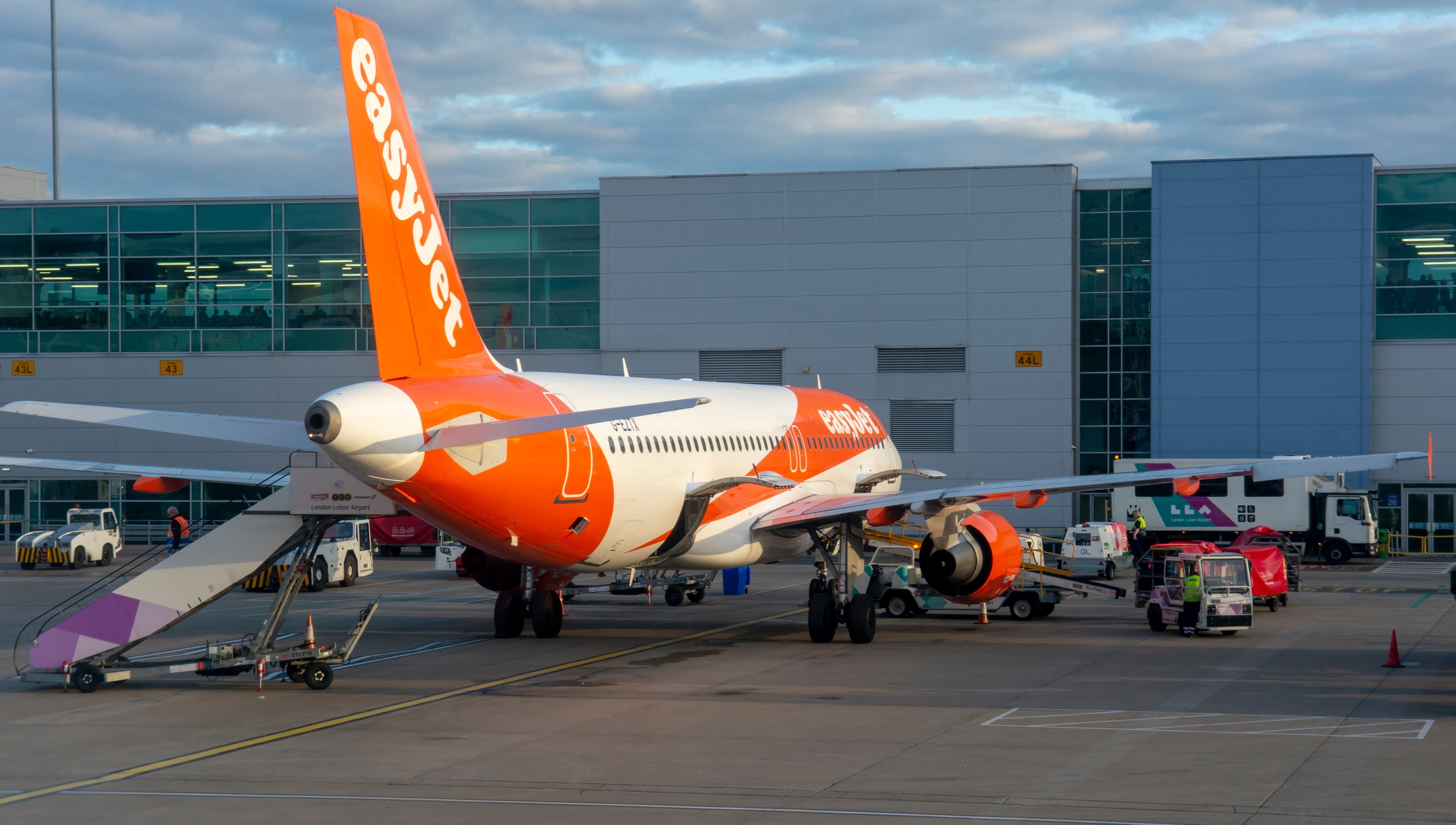 All Flights Suspended: Parking Lot Fire Cuts Off Access To London Luton ...