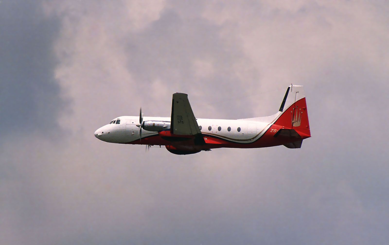 Shrouded In Mystery: The Plane Crash Involving South African Cricketer ...