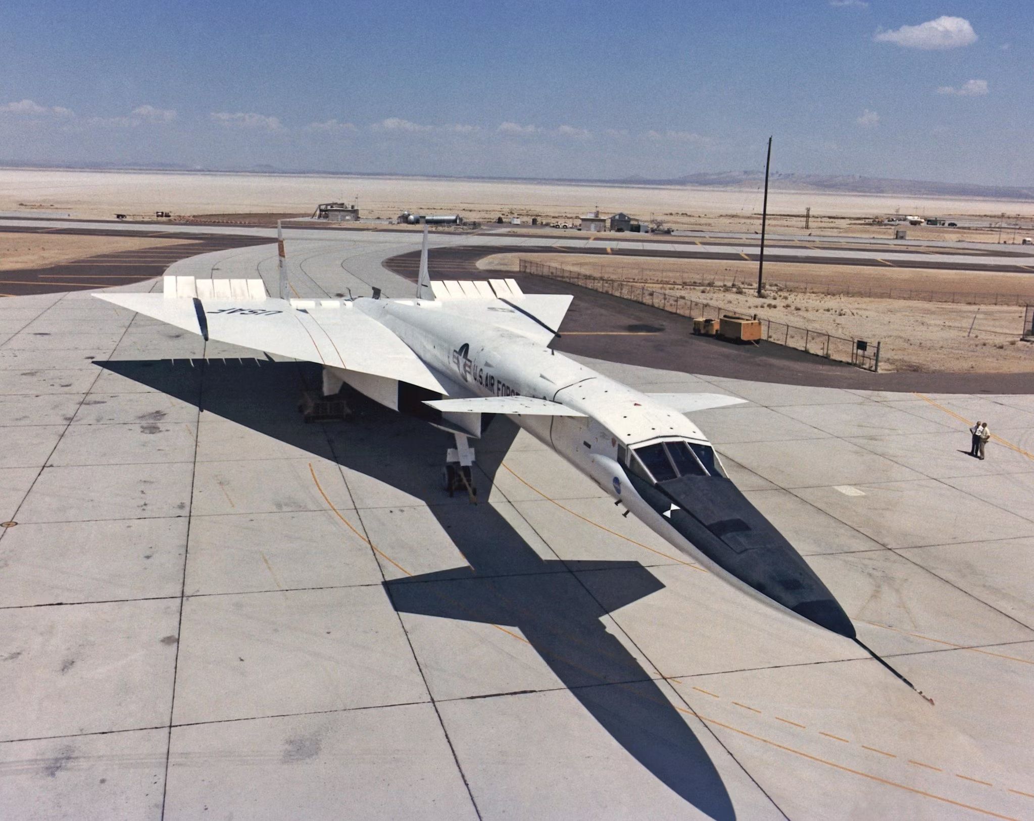 Why Did The North American XB-70 Valkyrie Become Obsolete So Quickly?