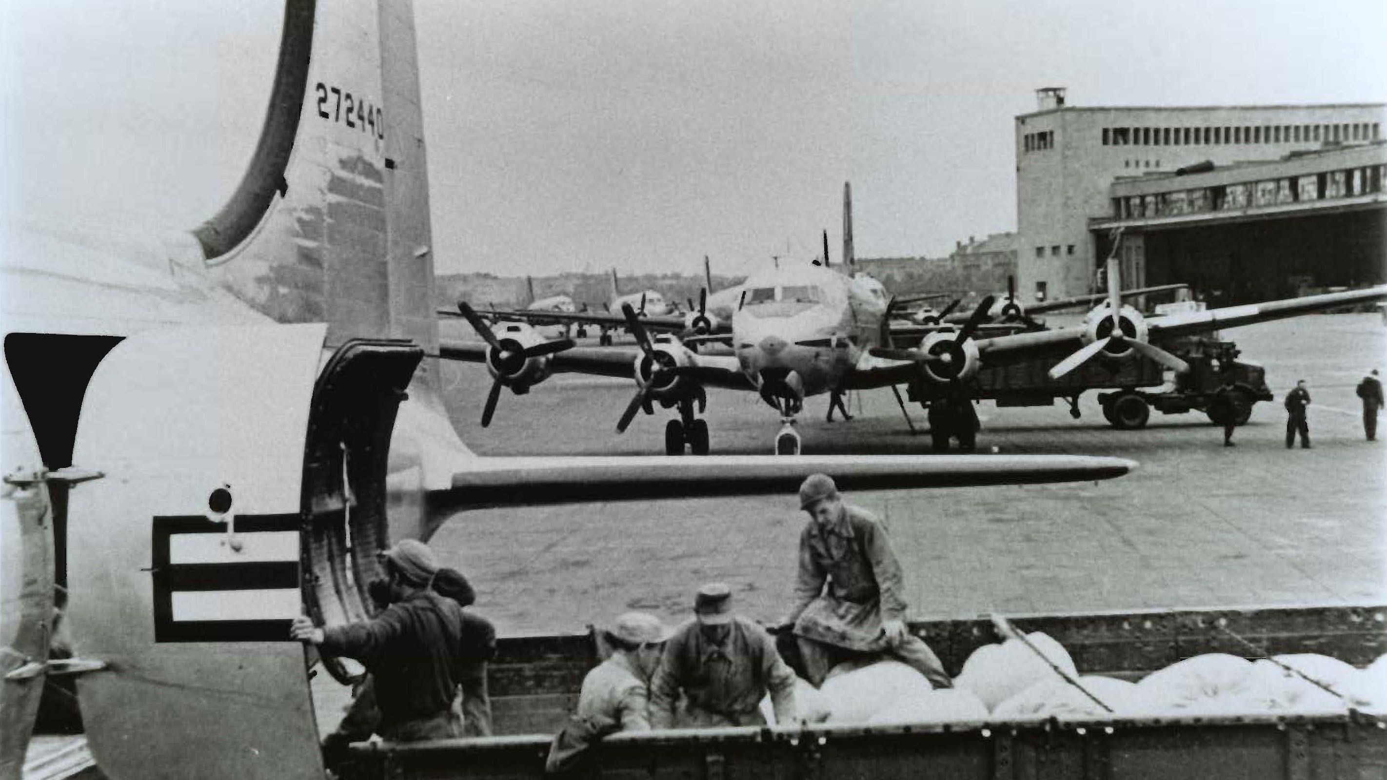 5 Aircraft Types That Played Key Roles In The Berlin Airlift
