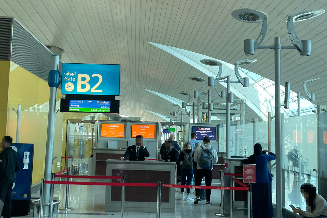 Flight Review: Dubai To Salzburg In flydubai's Boeing 737 MAX 8 ...