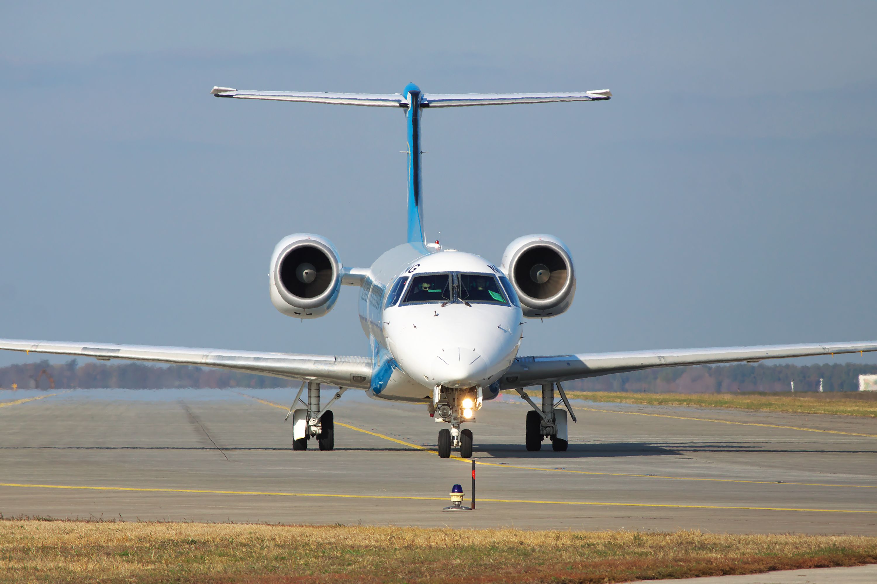 5 Cool Facts About The Embraer 145