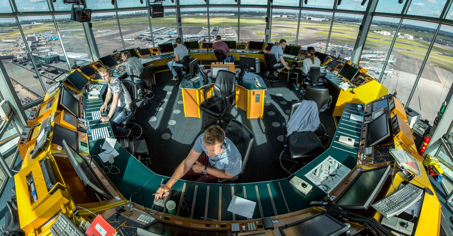 What Are Datalink Communications In Aviation?