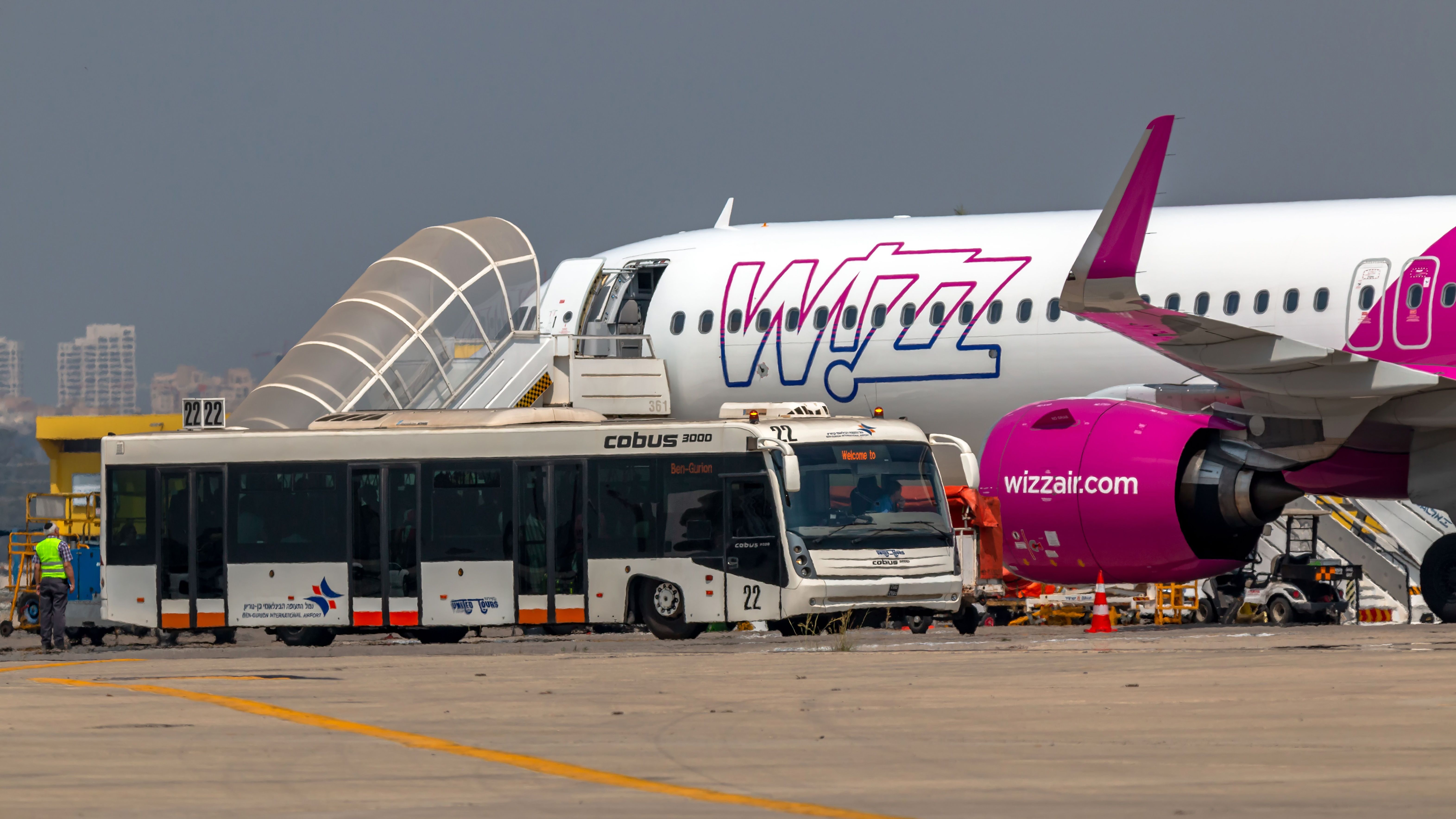 Wow: You Can Book 10 Hours Of Wizz Air Flights For Just £26