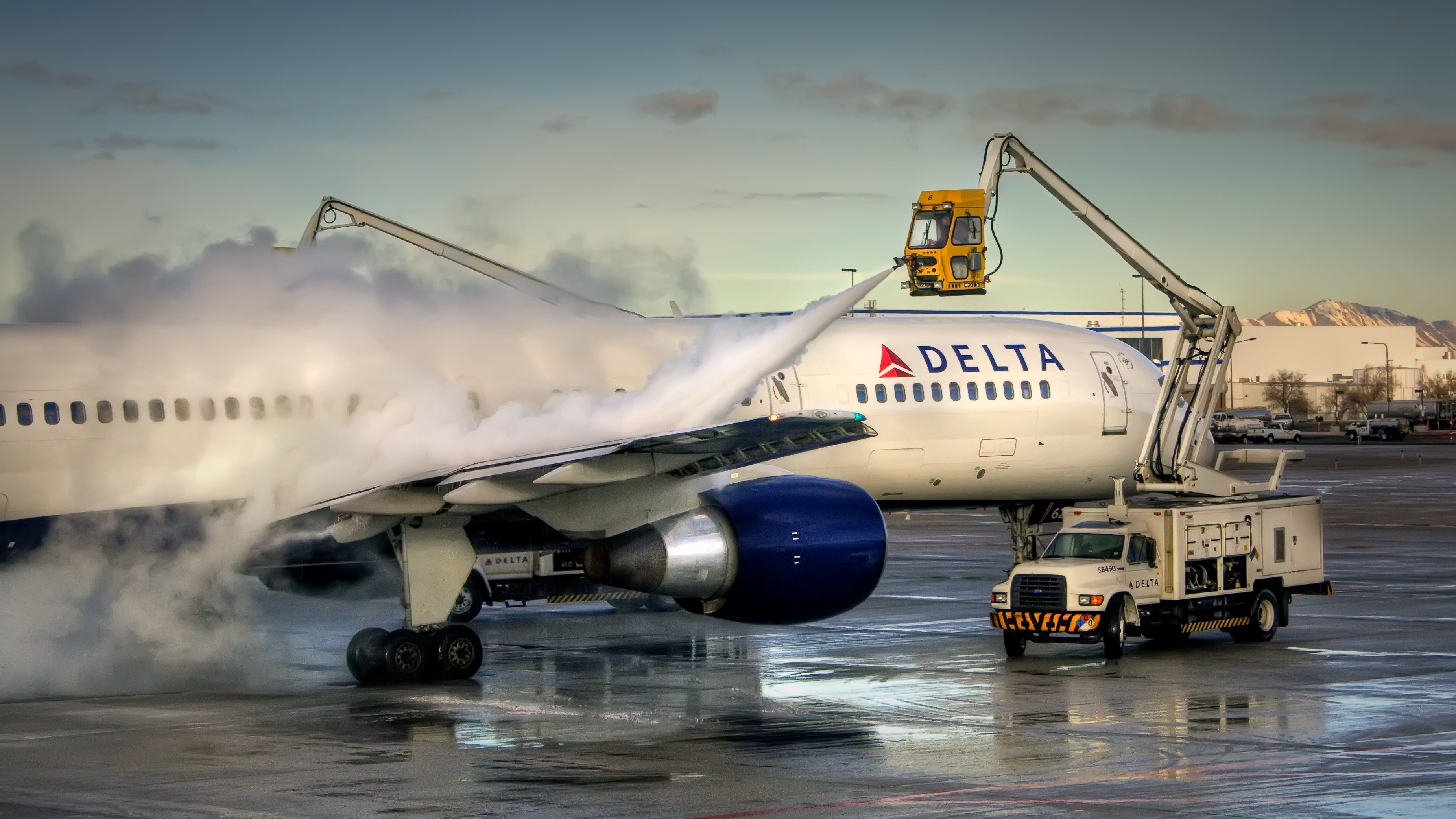 Top 5: The World's Busiest Country Pairs By Seats This Month