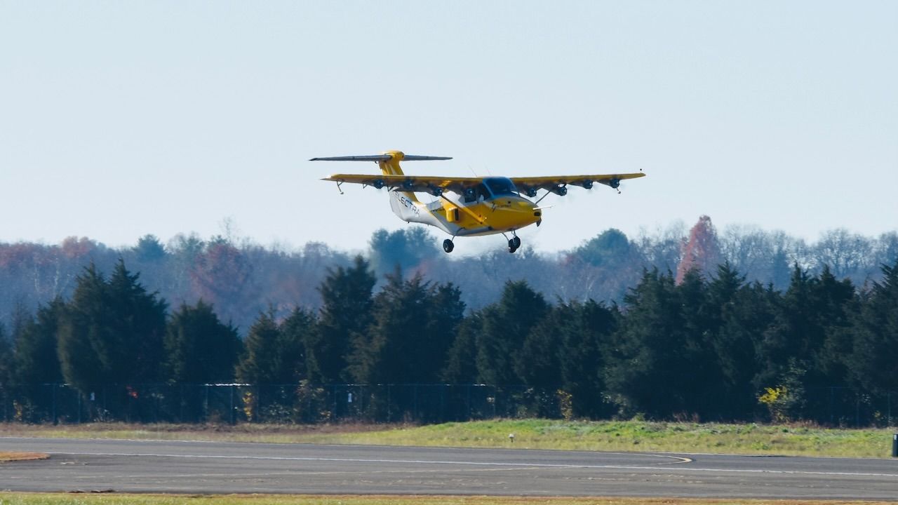 The New Electra: The 9-Seater STOL Proving Electric Airplanes Can Fly