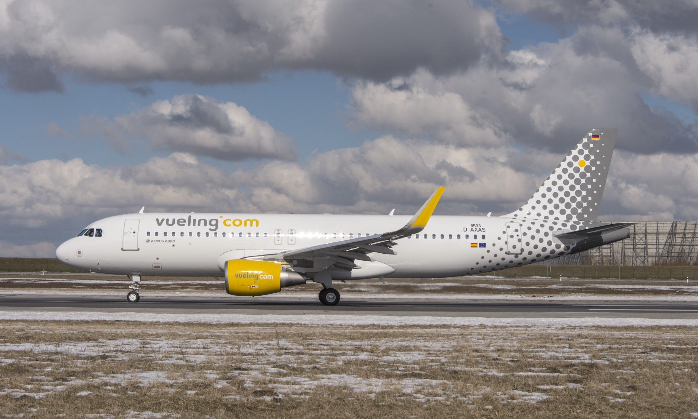 Ending 2023 On A High: Vueling Was Europe's Most Punctual Low-Cost ...