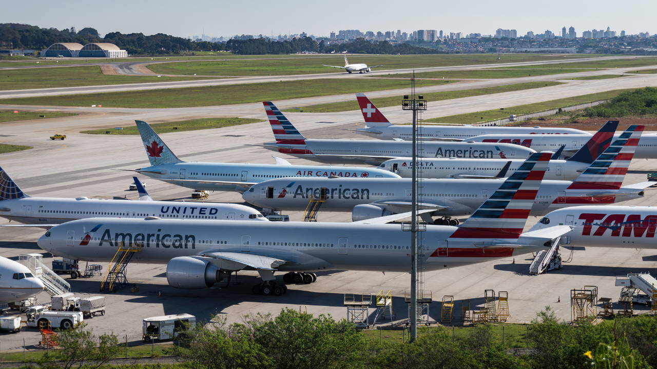 How Do Airlines Decide On New Routes?