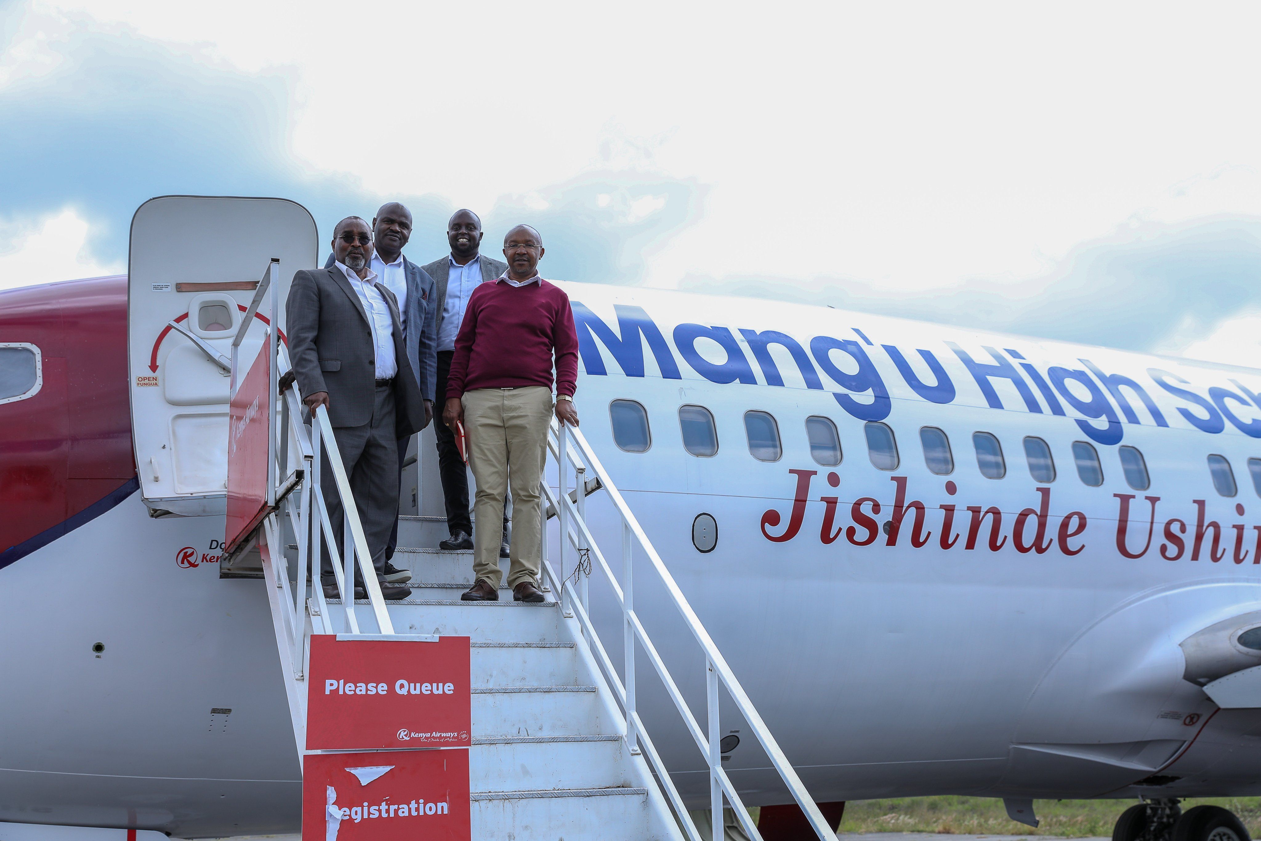 Ex-Kenya Airways Boeing 737 Receives New High School Livery