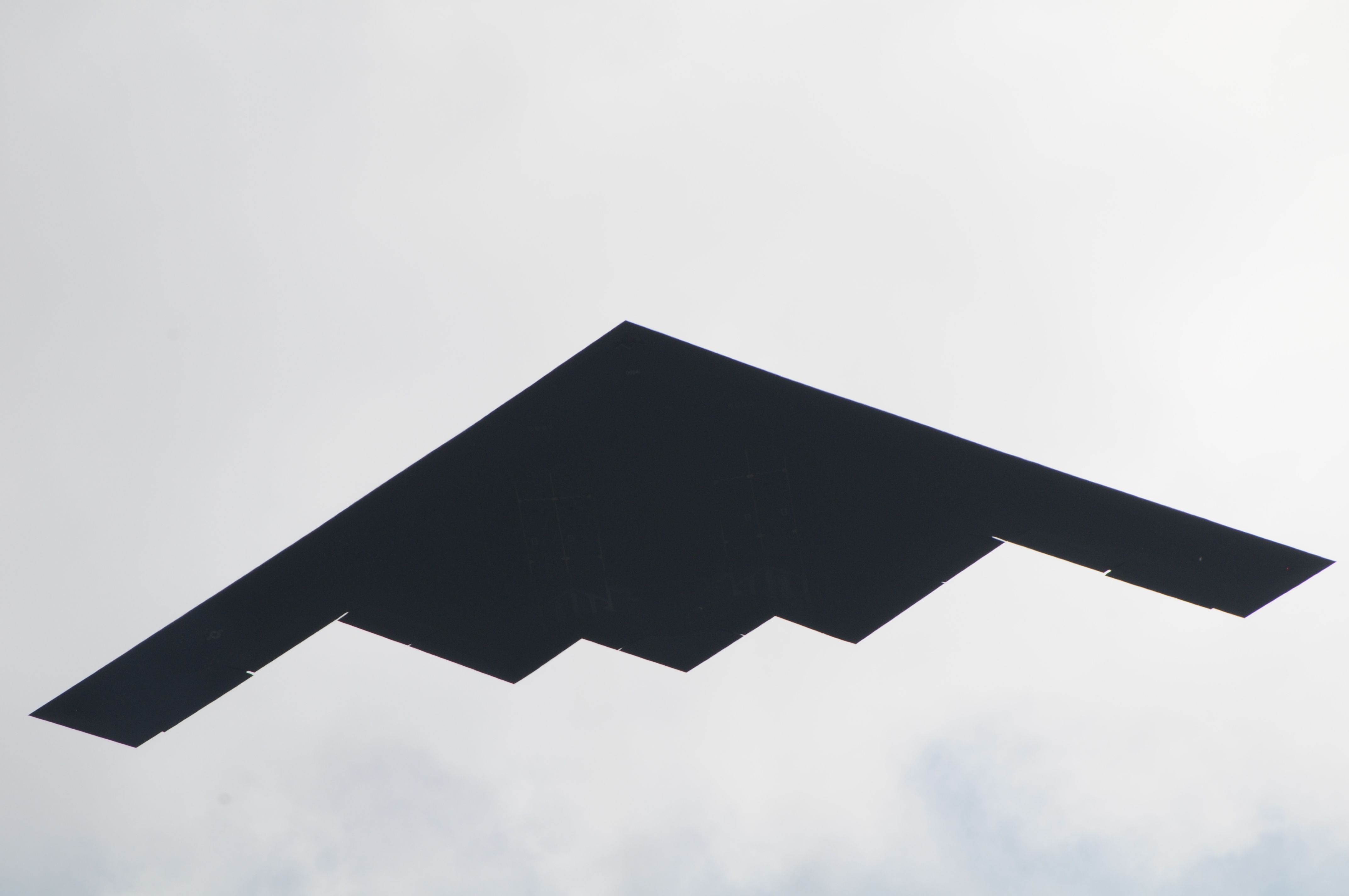 Top 5: The Bombers With The Biggest Wingspans In History