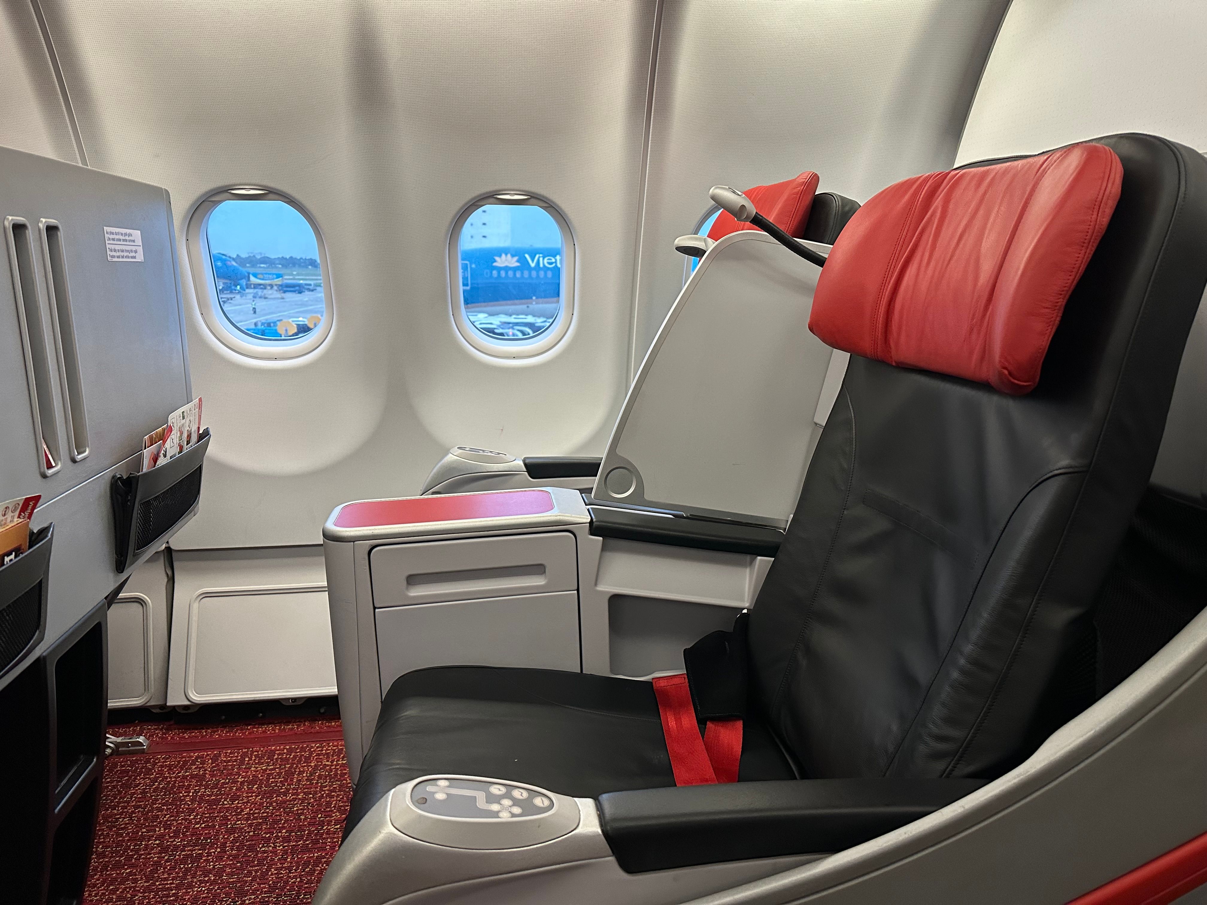 Flight Review: Vietjet Airbus A330 Melbourne - Ho Chi Minh City SkyBoss ...