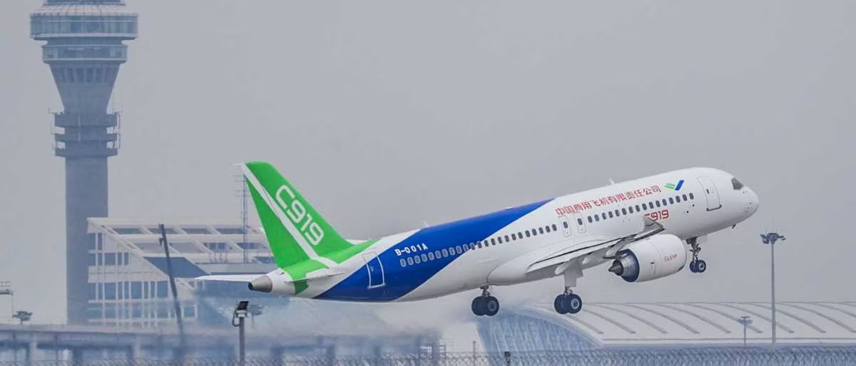 Chinese Boeing 737 Rival COMAC C919 Flies Around Hong Kong To Show Of Its Prowess