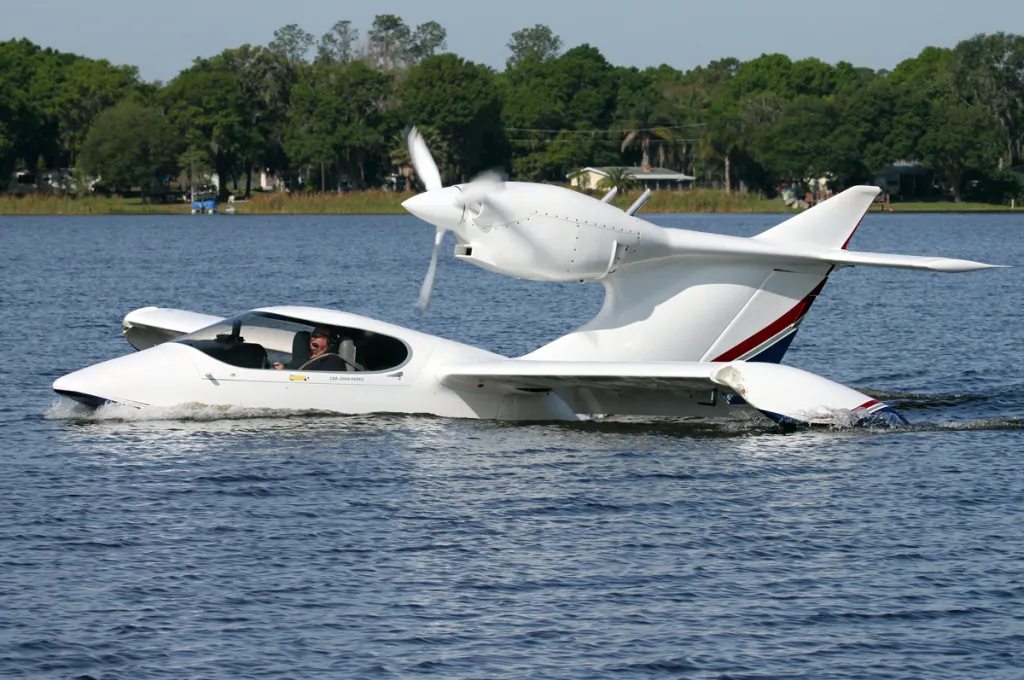 Super Seawind: 5 Fun Facts About The World's Fastest Single-Engine ...