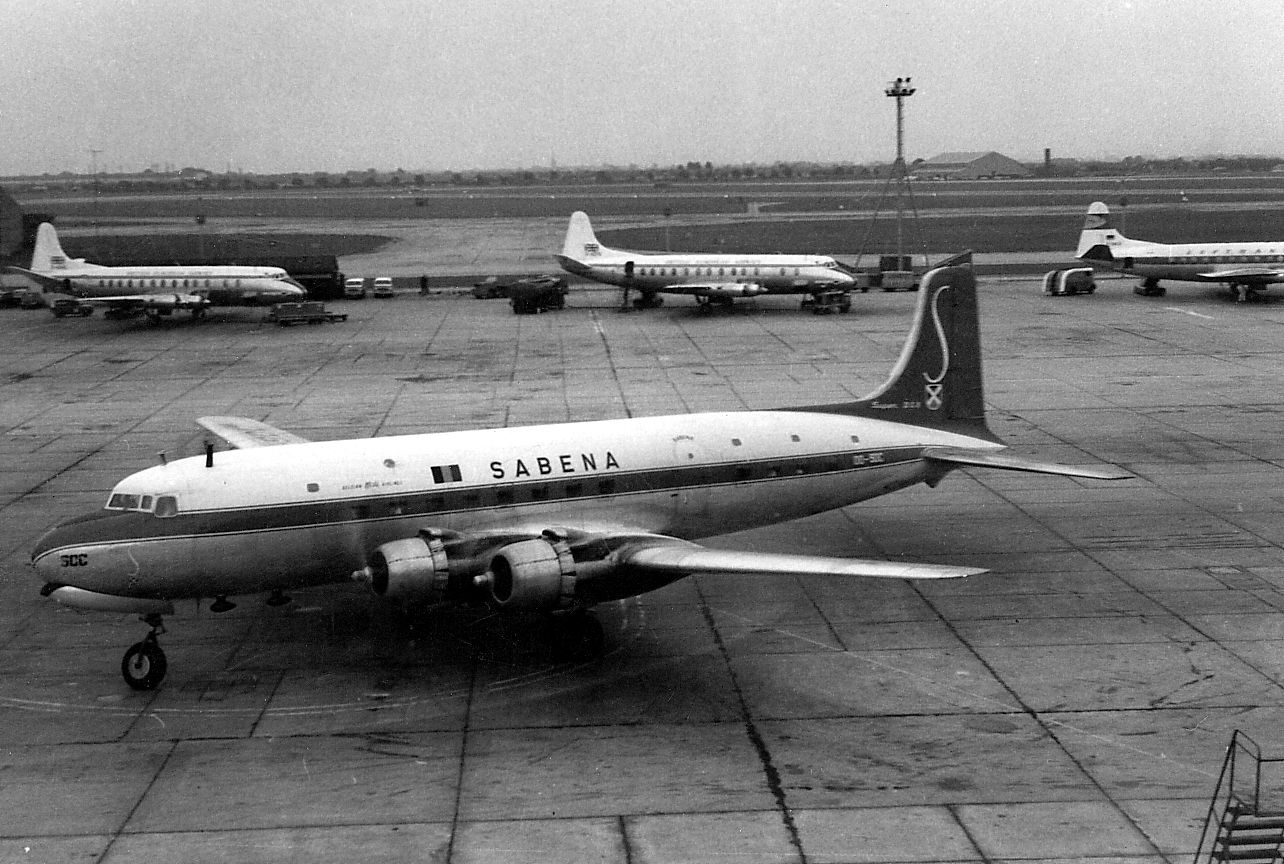 Starlight: The First Commercial Flight From London Heathrow That Took ...