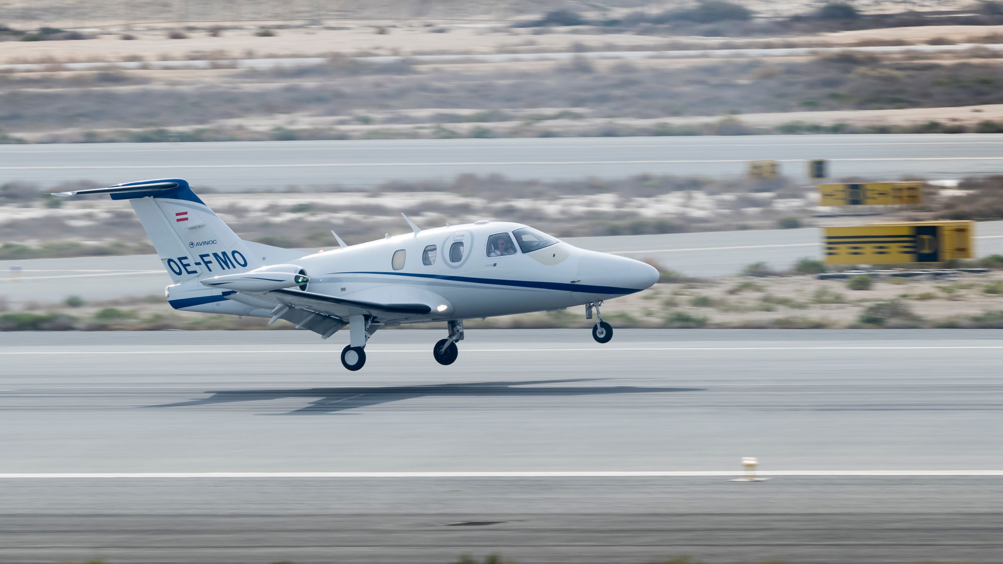 이클립스 제트 550